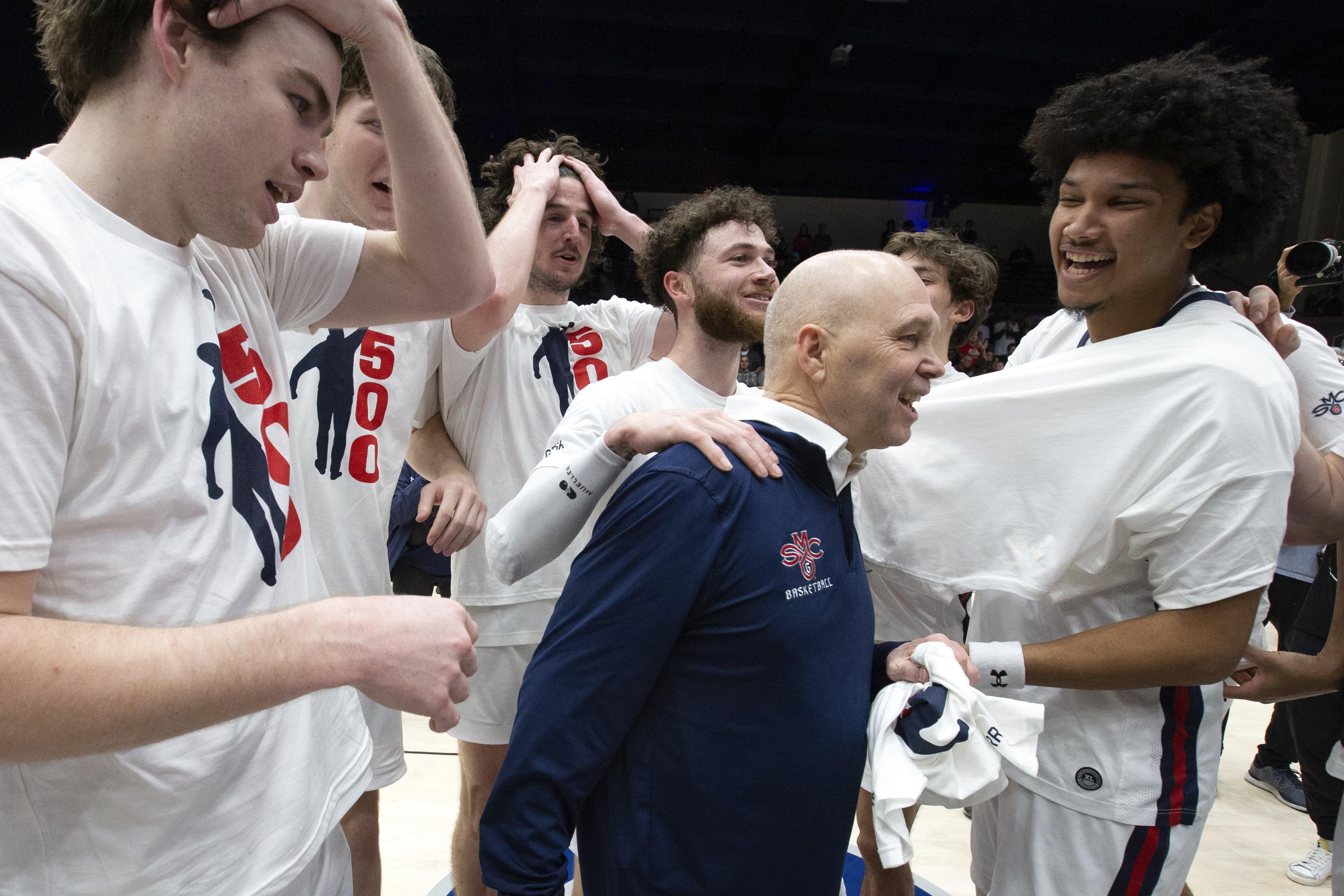 Bennett earns 500th win as No. 18 Saint Mary's beats USF | AP News