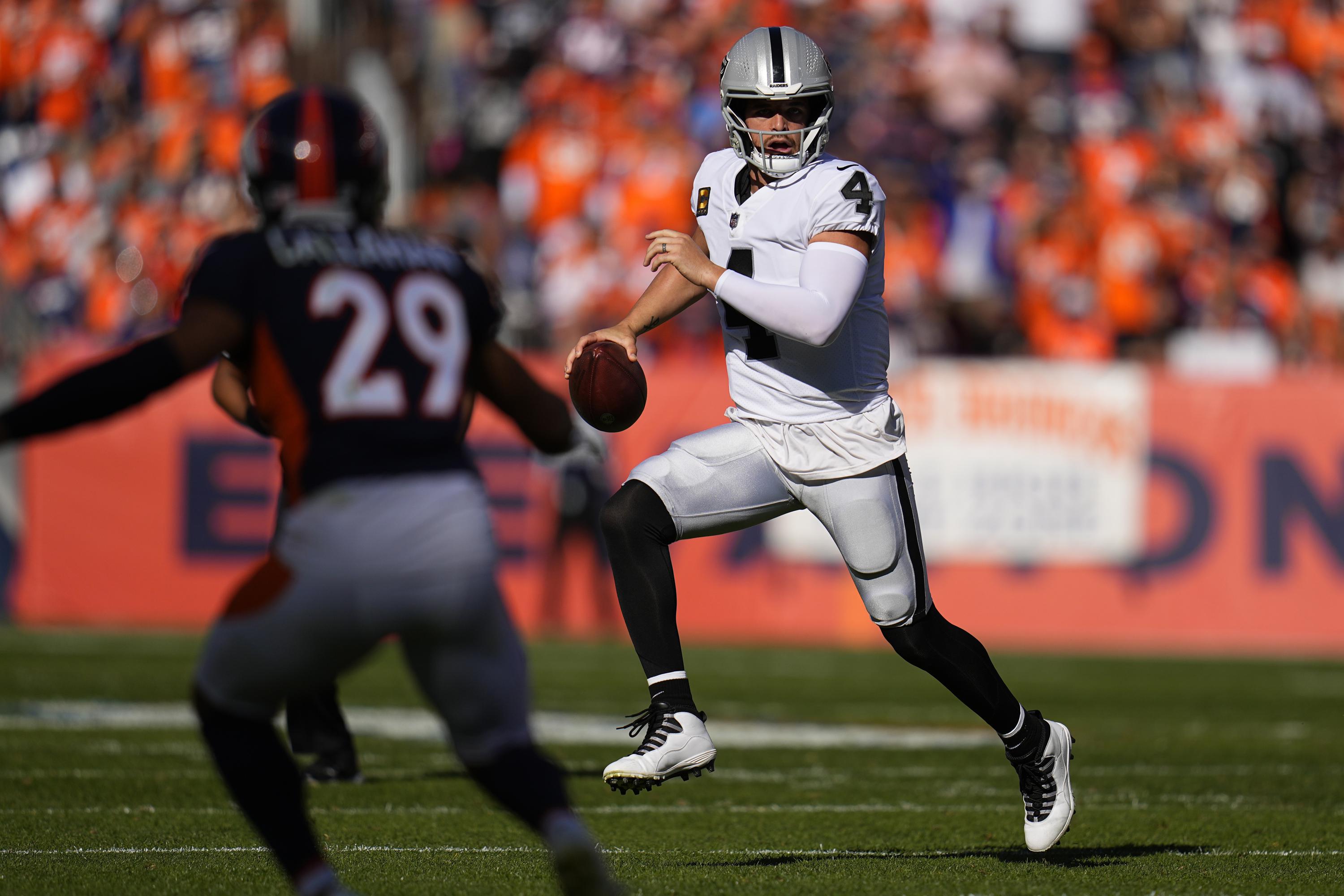 Raiders' offense thrives in 1st game without Gruden | AP News