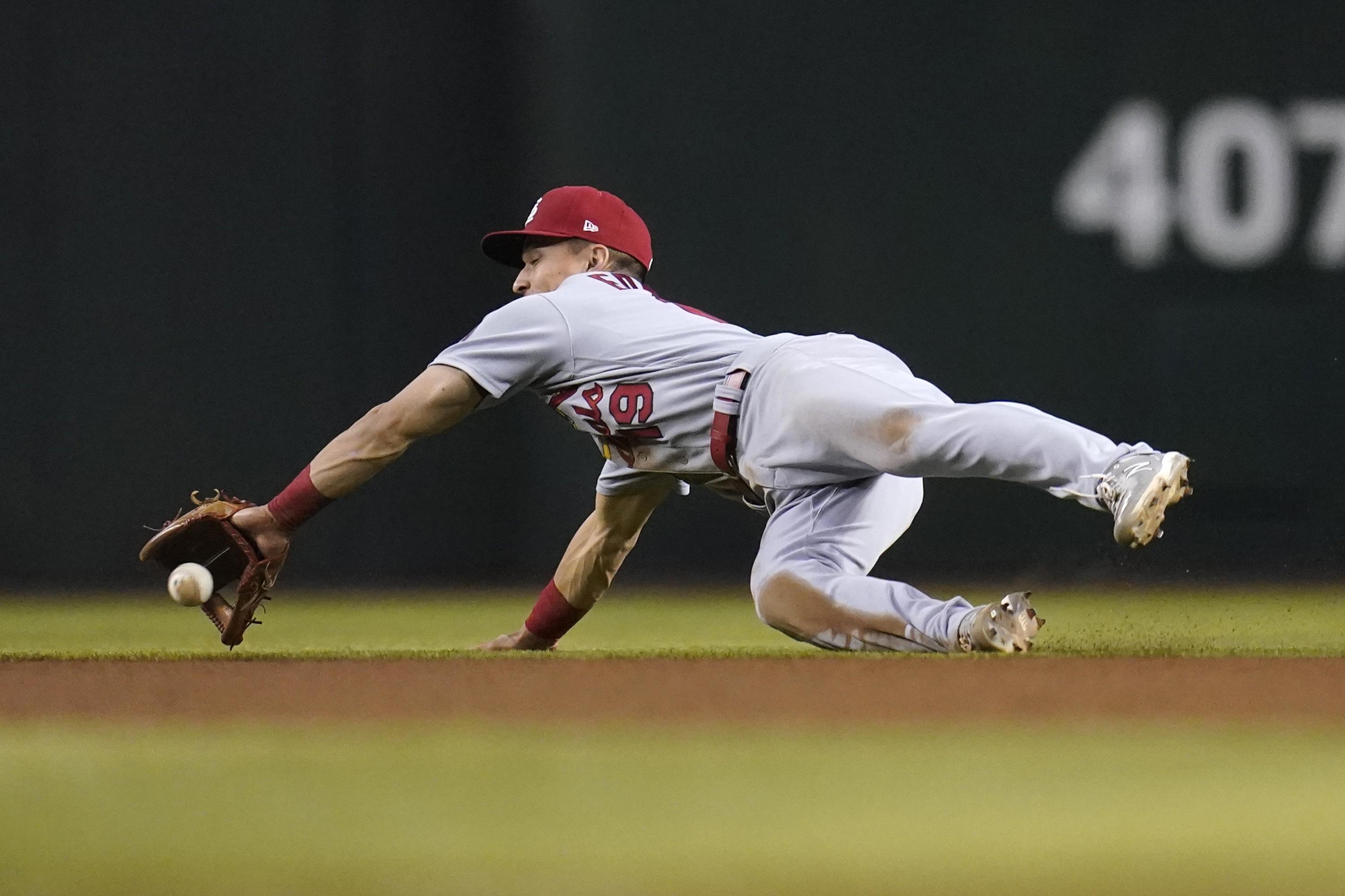 Arizona cae 8-6 ante Cardenales y suma 12 derrotas seguidas | AP News