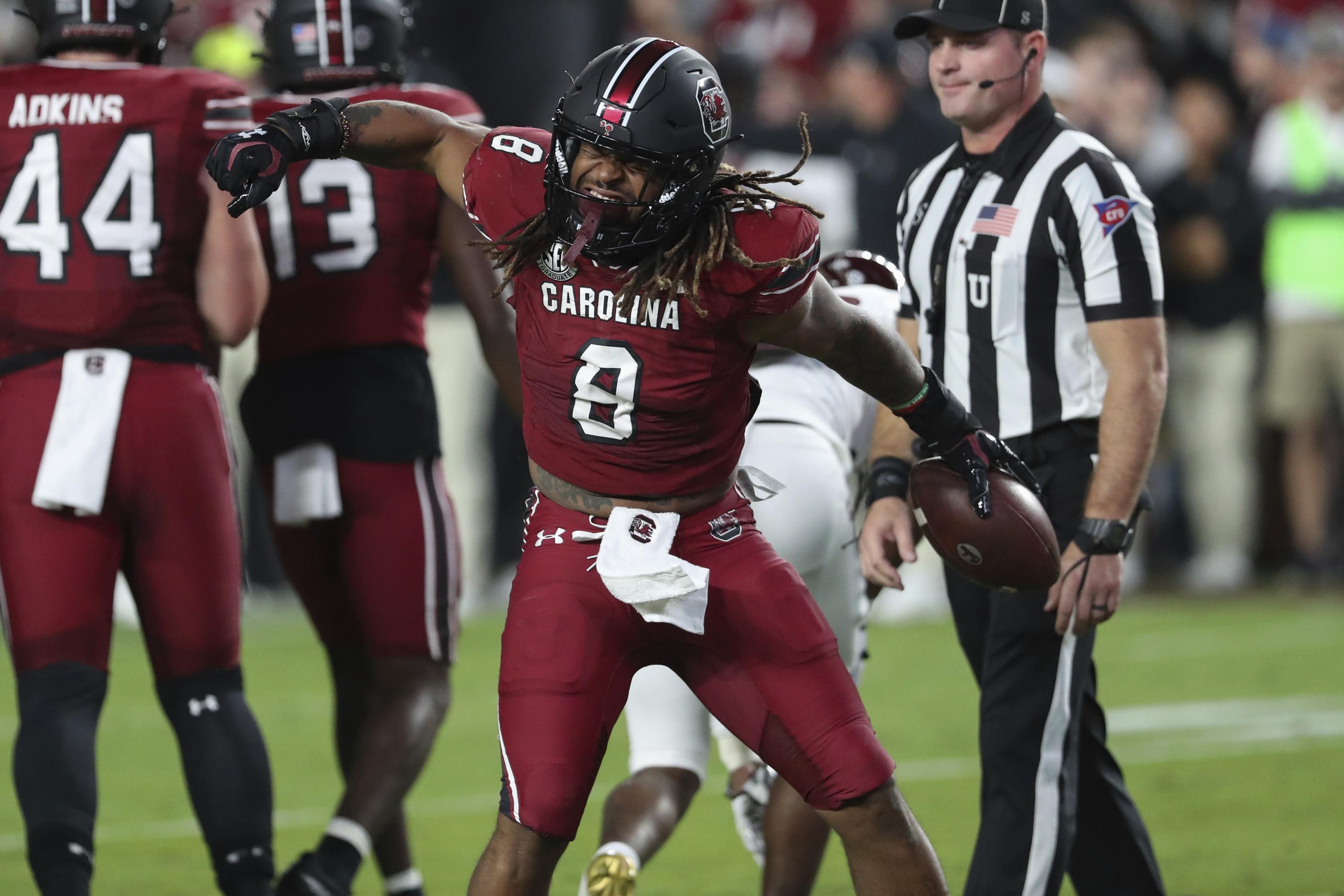South Carolina rides fast start to 30-24 win over Texas A&M | AP News