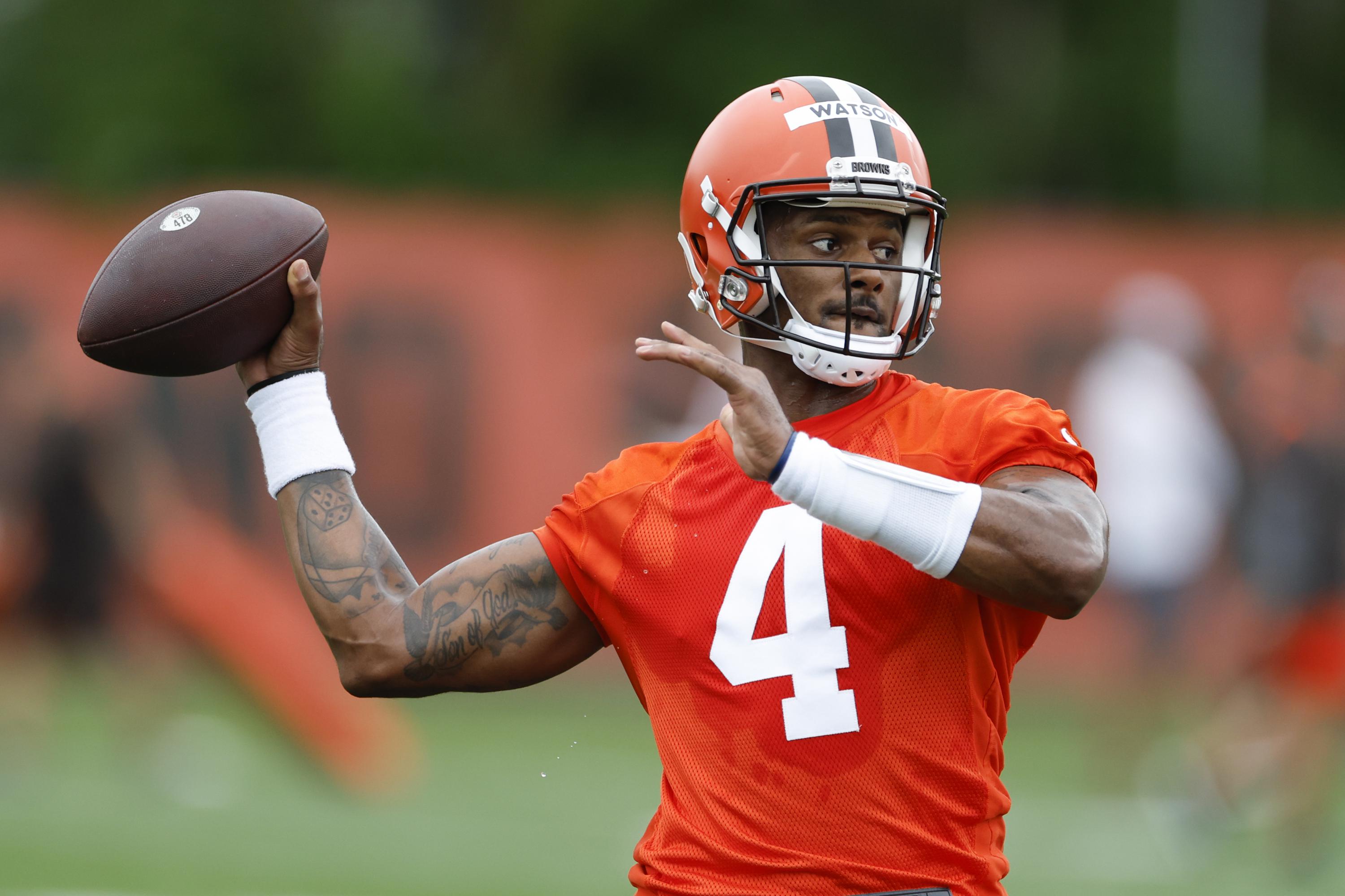 QB Deshaun Watson reports to Browns camp not knowing future | AP News