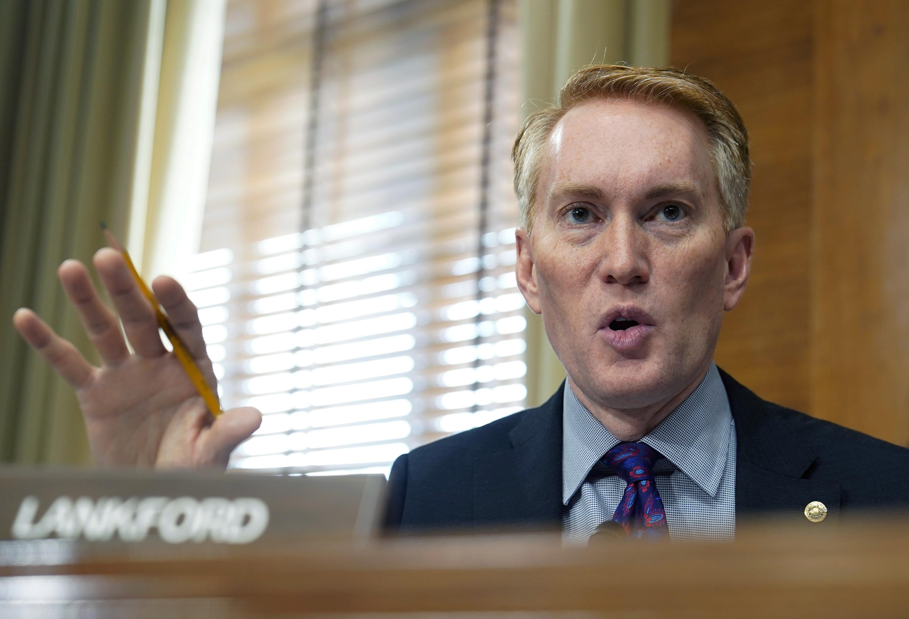 Lankford wins; Mullin, Shannon advance in US Senate primary | AP News