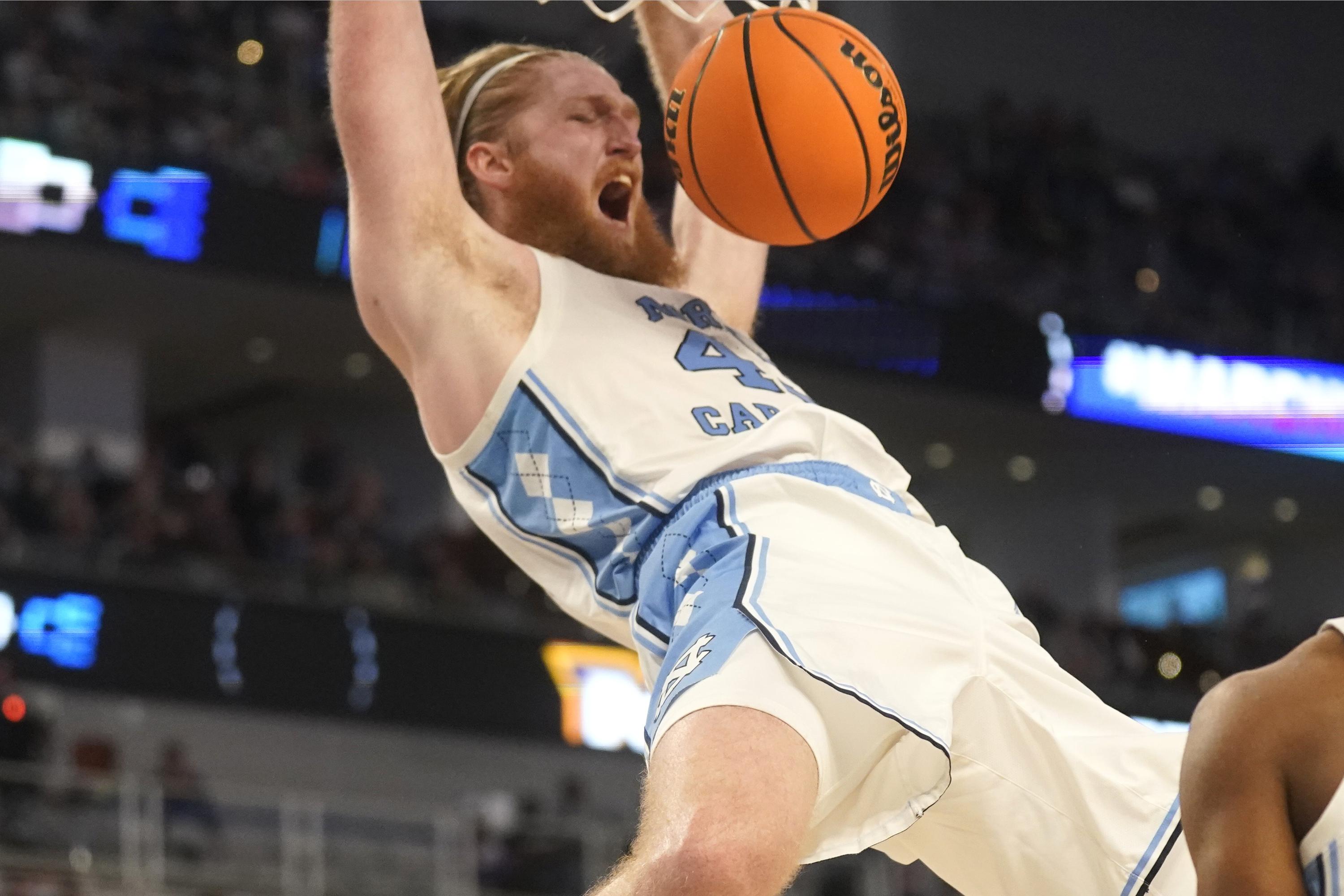 TIPPING OFF: Tar Heels get hot, now take on '21 champ Baylor | AP News