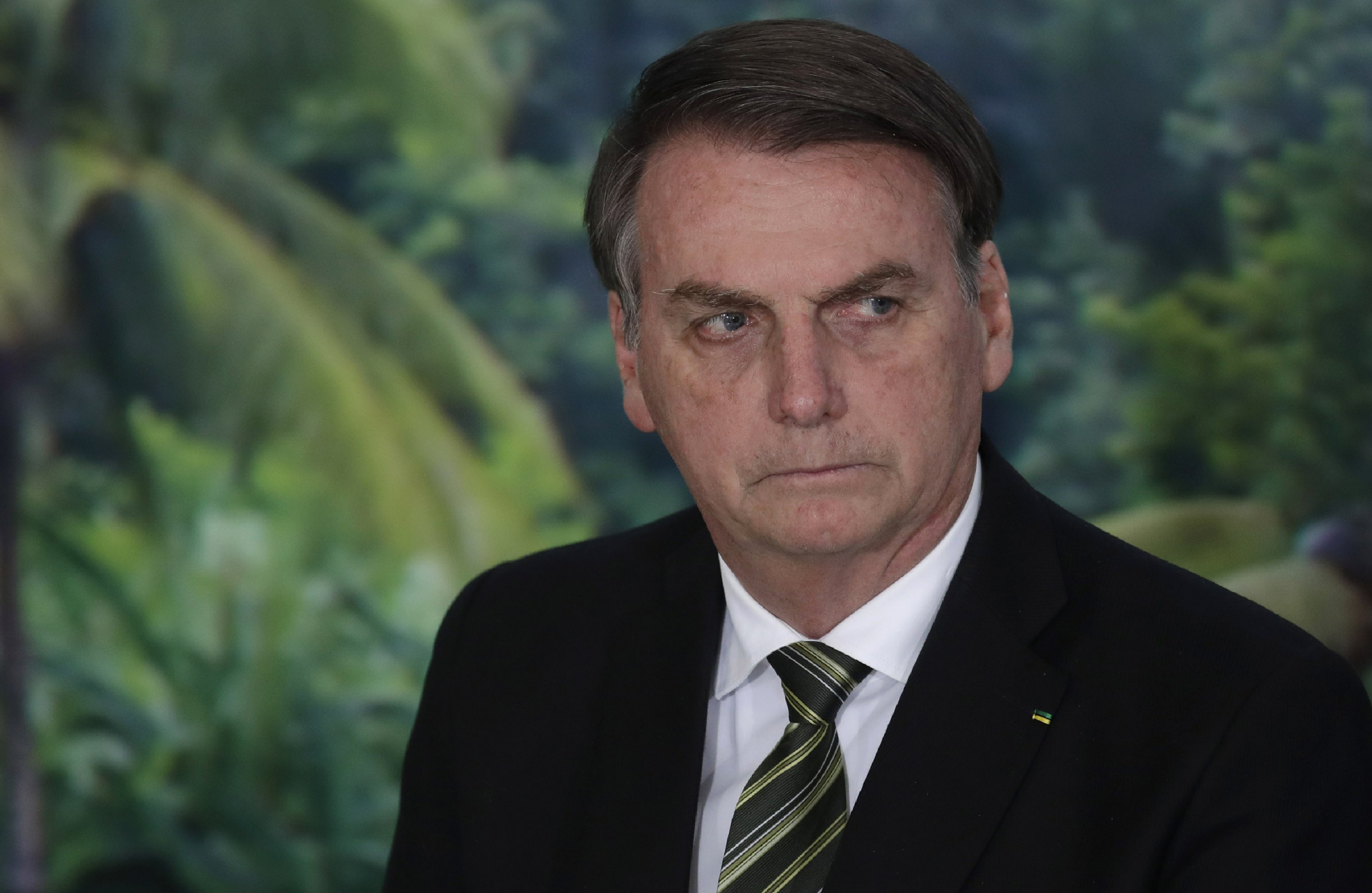 Brazilian President Bolsonaro taken to hospital after fall | AP News