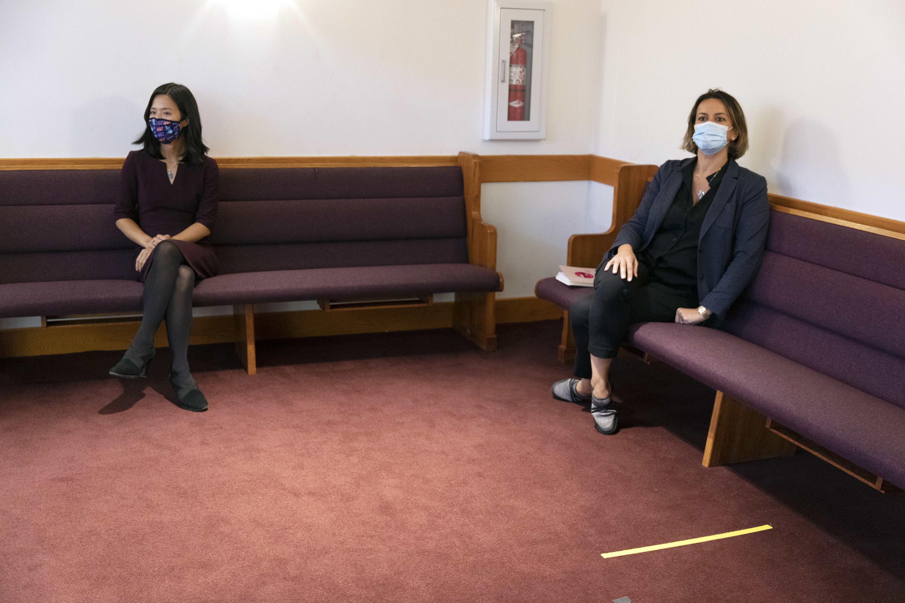 Early voting gets underway in historic Boston mayoral race | AP News