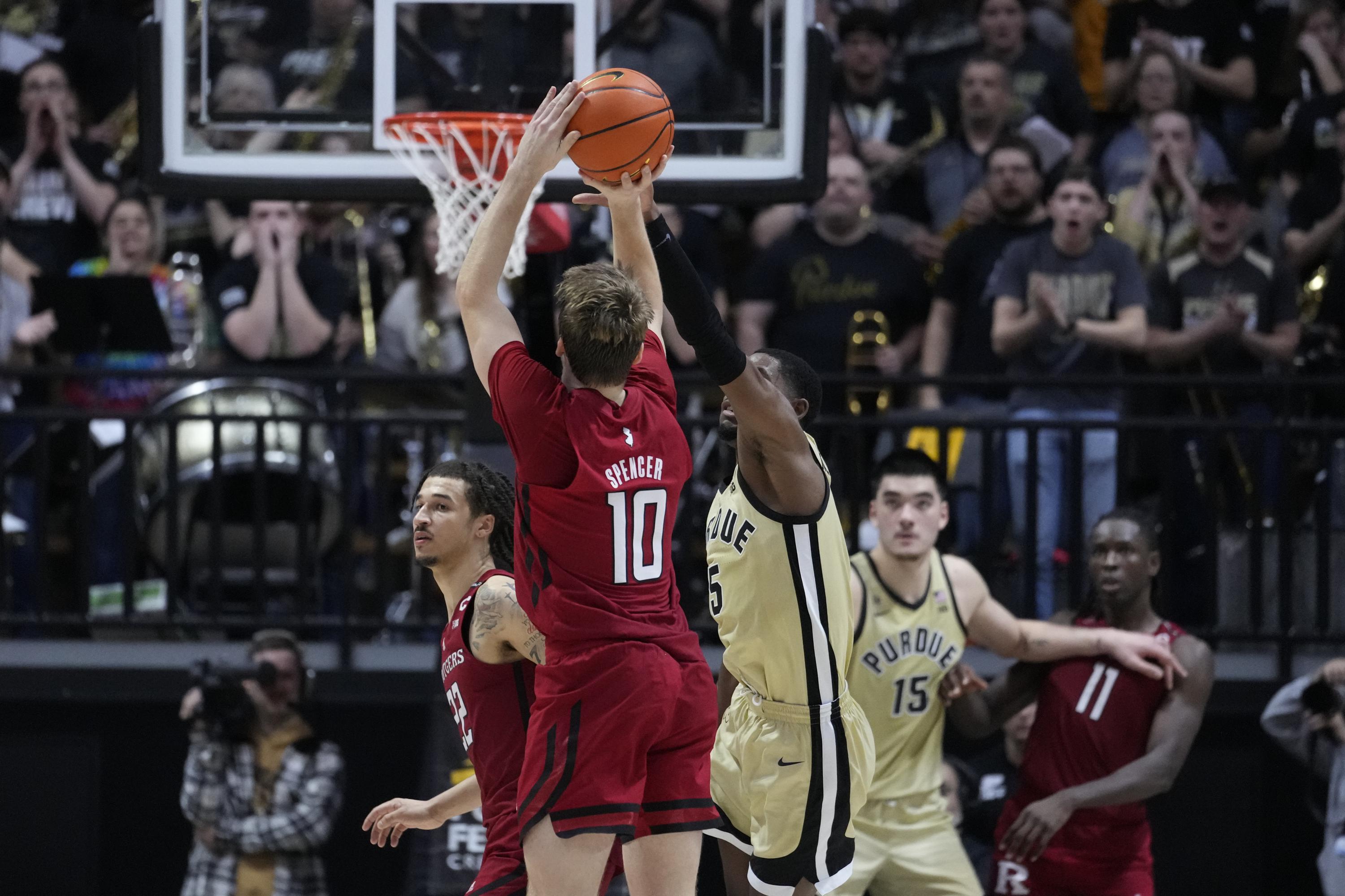 Late 3-pointer sends Rutgers past No. 1 Purdue again, 65-64 | AP News