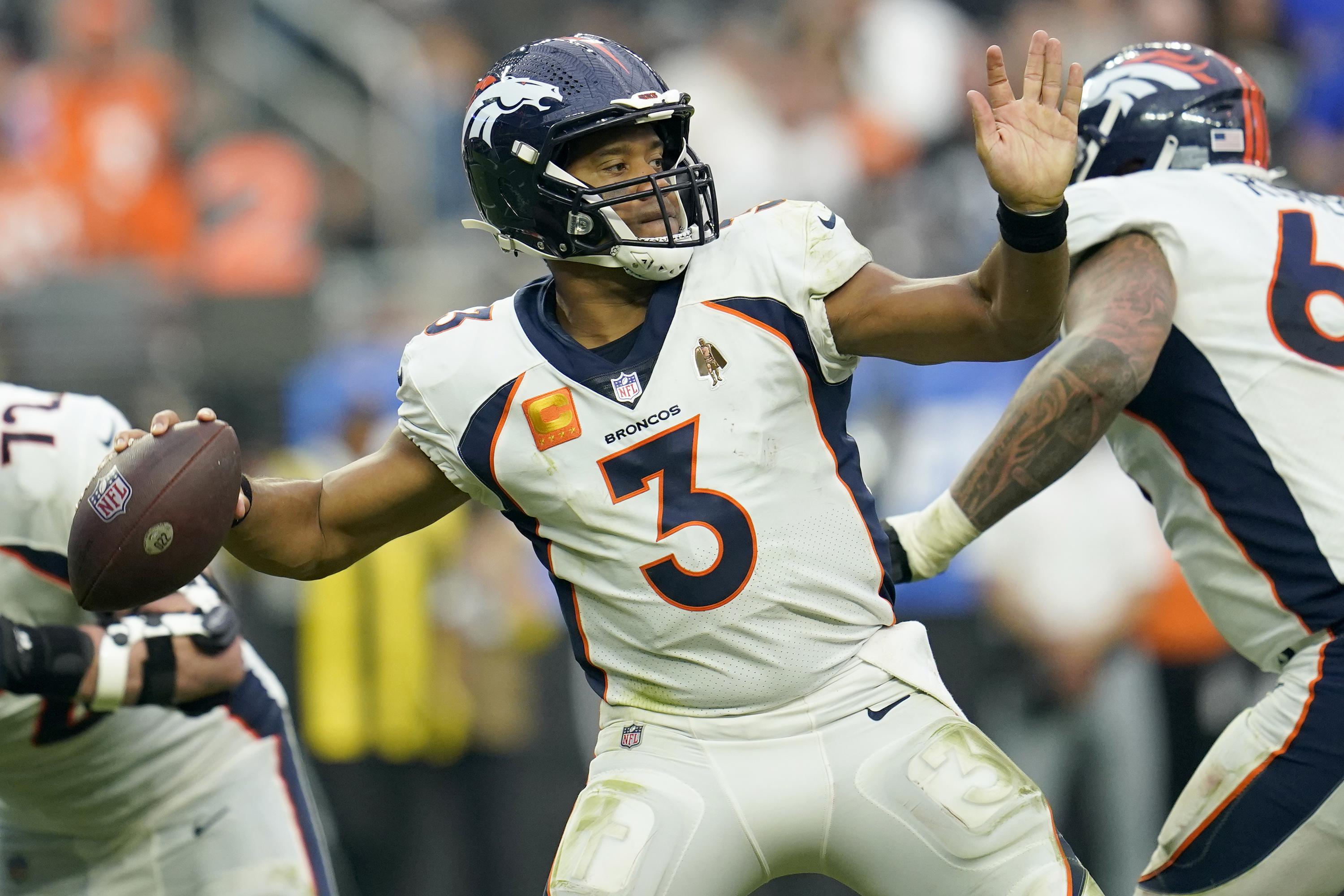 Broncos' offense hurt by awful 3rd quarter in loss to Vegas | AP News