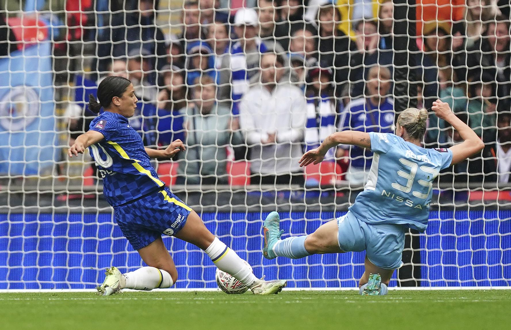 Chelsea's women complete domestic double by winning FA Cup | AP News