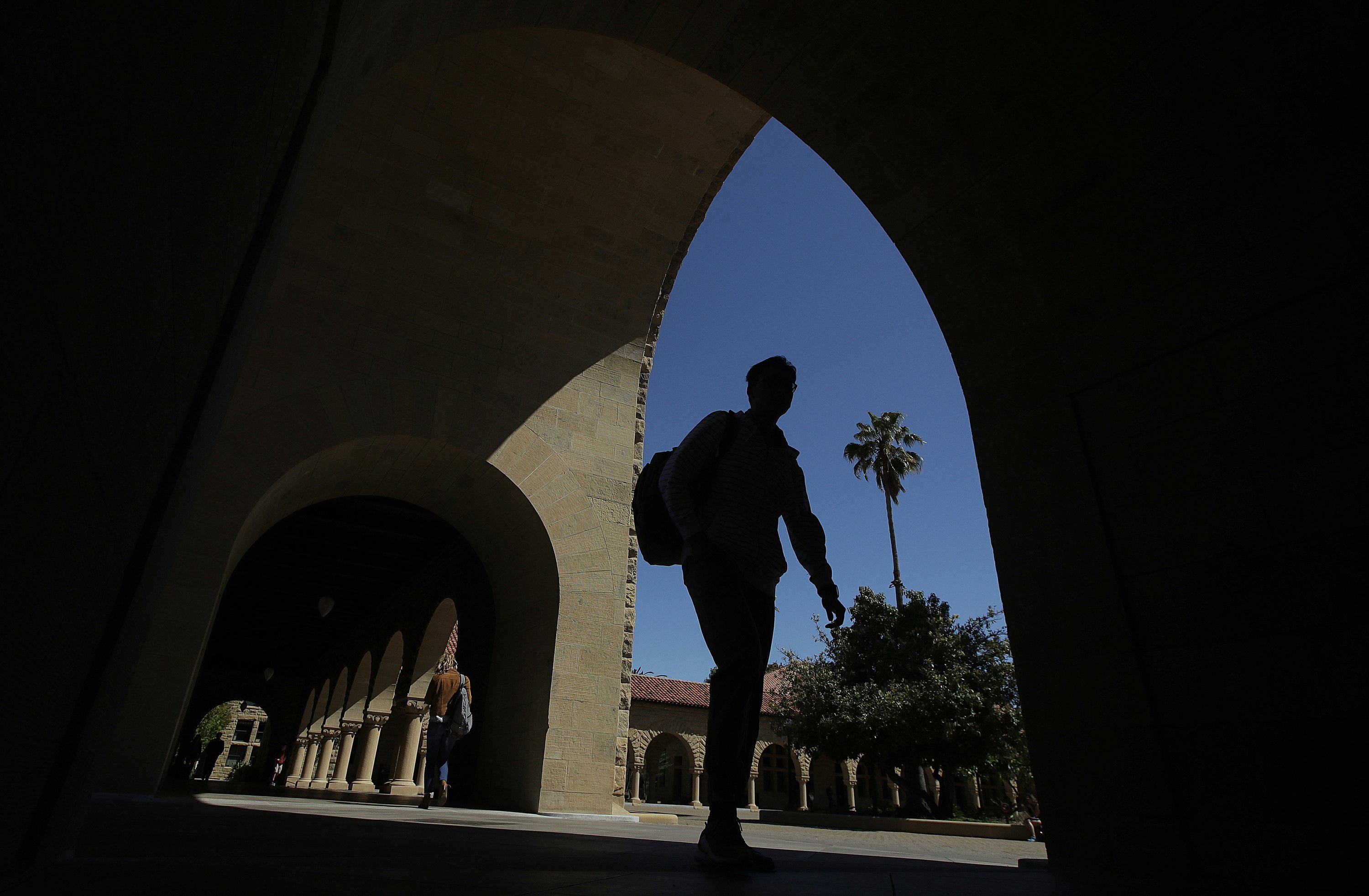 college-students-make-the-most-of-your-summer-earnings-ap-news