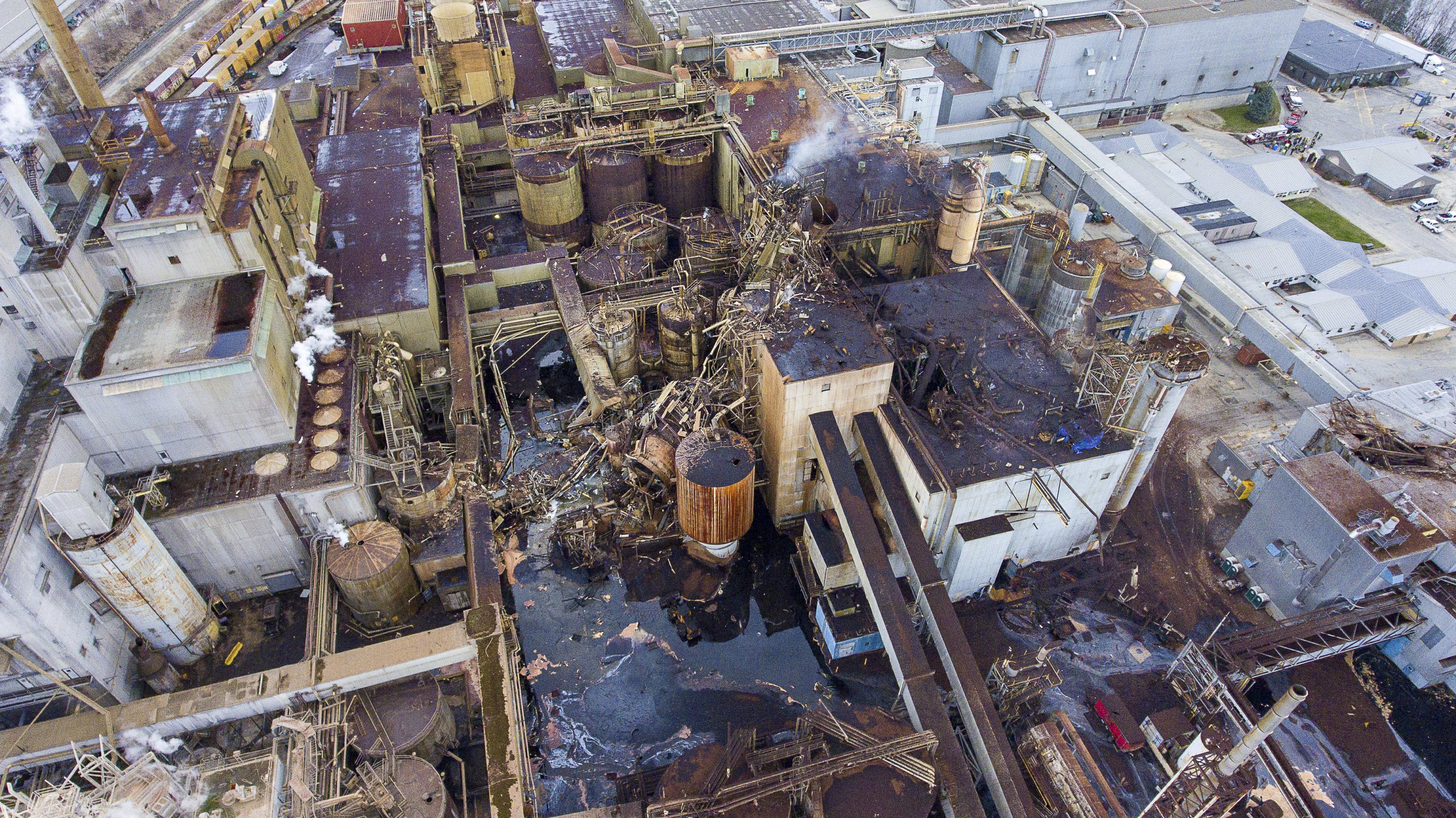 Explosion caught on video damages paper mill; no one hurt | AP News