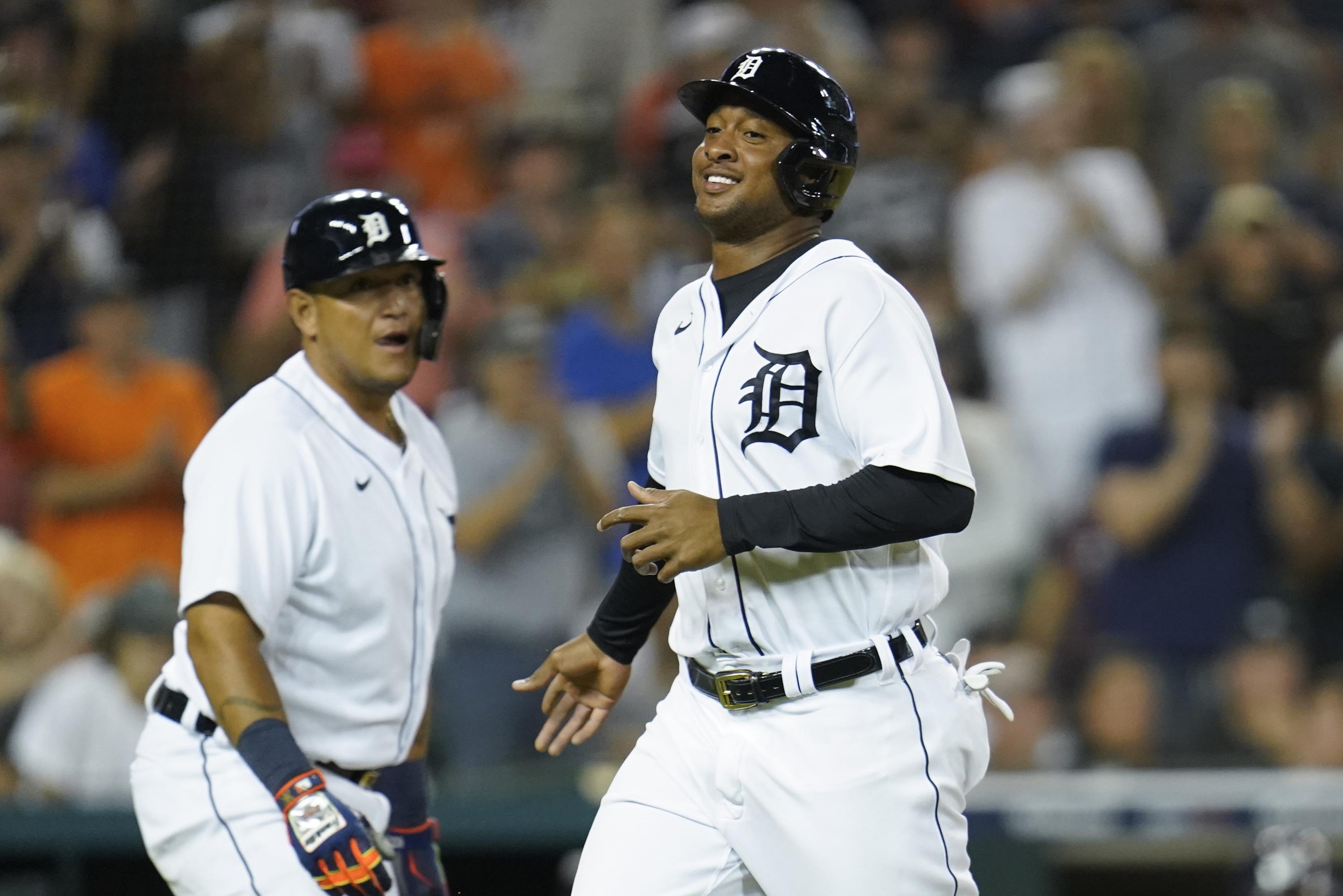 Jonathan Schoop, Tigers reach $15M deal covering 2022, '23 | AP News