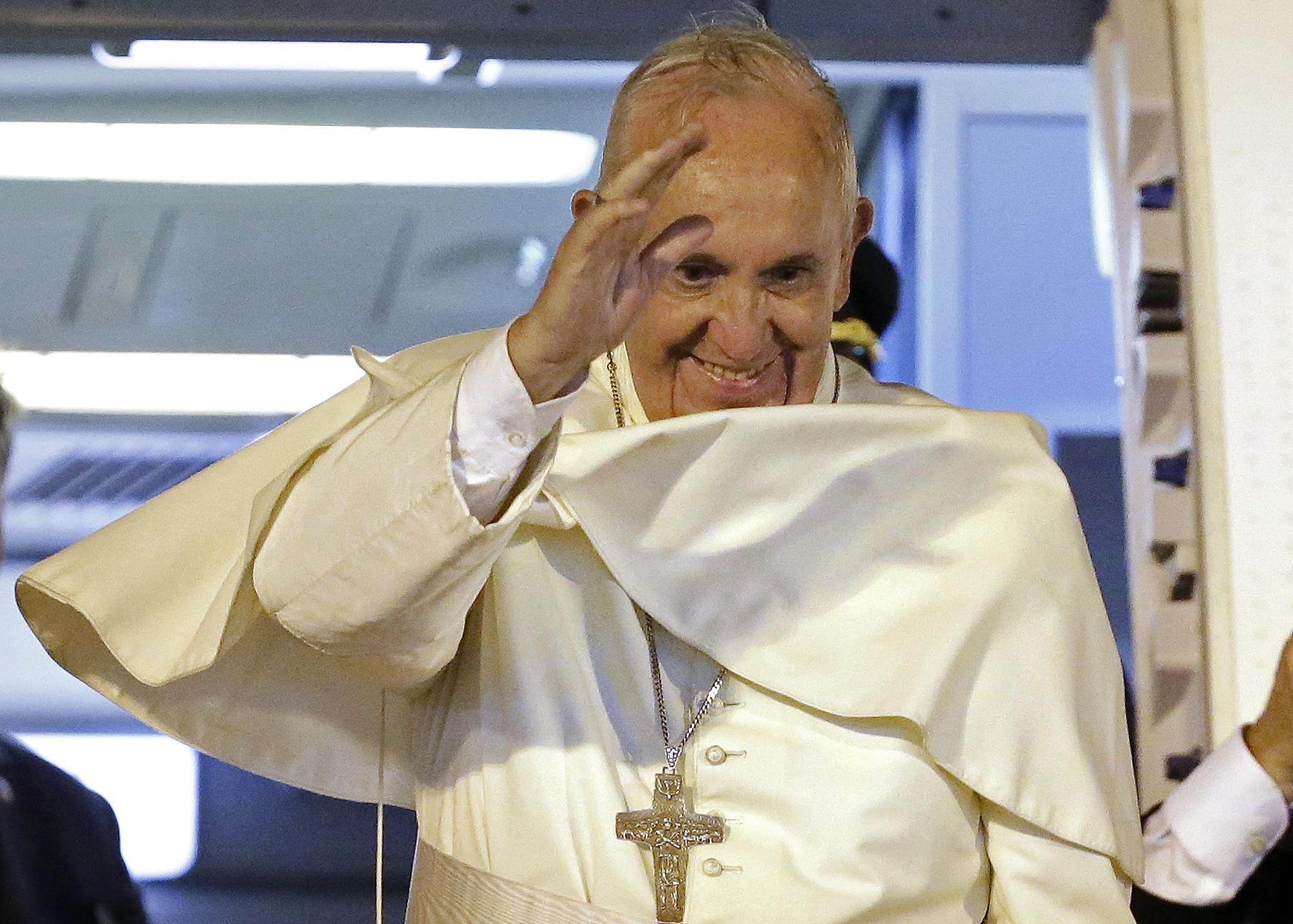 Francis burnishes credentials on South America tour | AP News