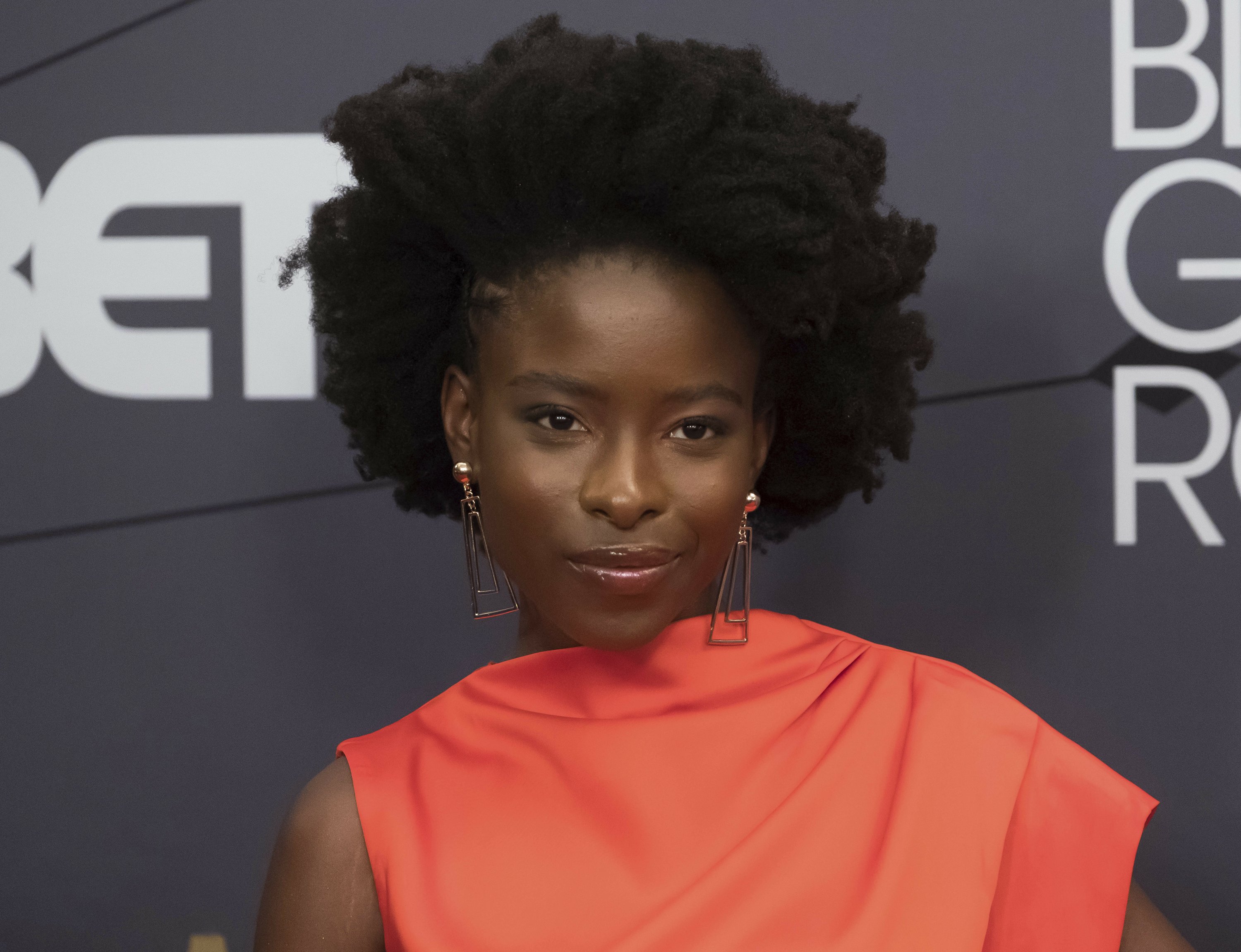 Poet and former Youth Laureate Amanda Gorman has book deal | AP News