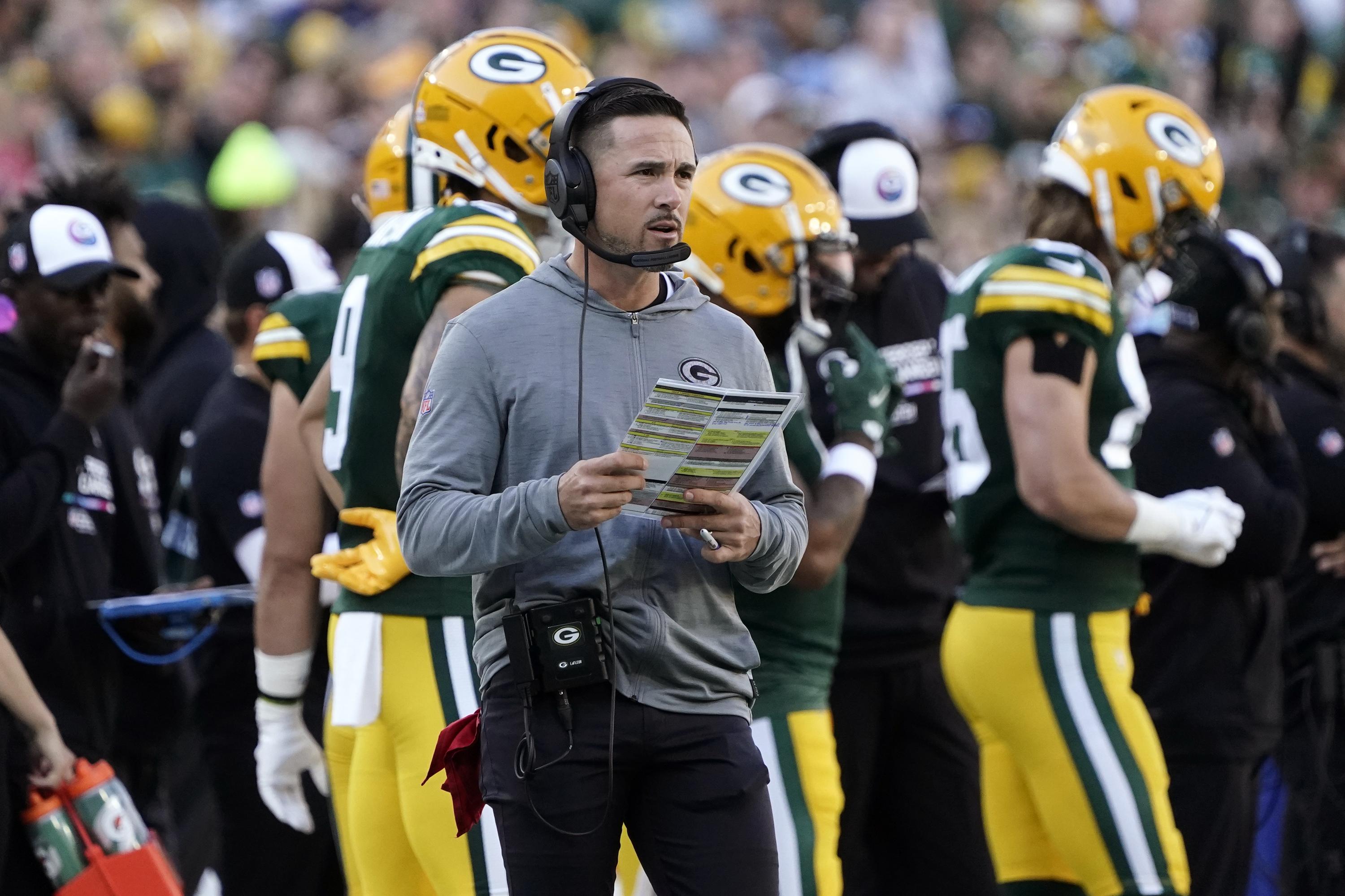 Packers prepare for trip to London, hope to improve offense | AP News