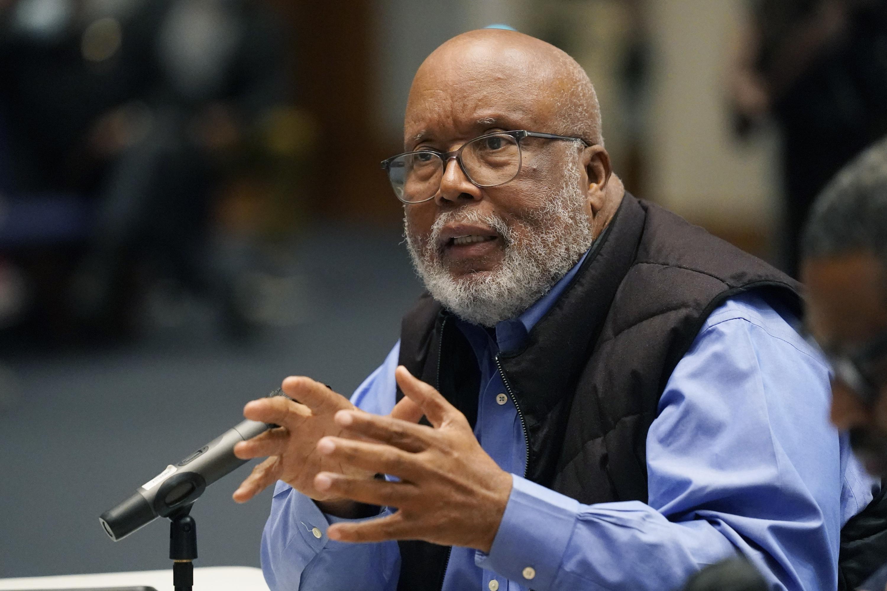 House Democrats request review of local water utilities | AP News