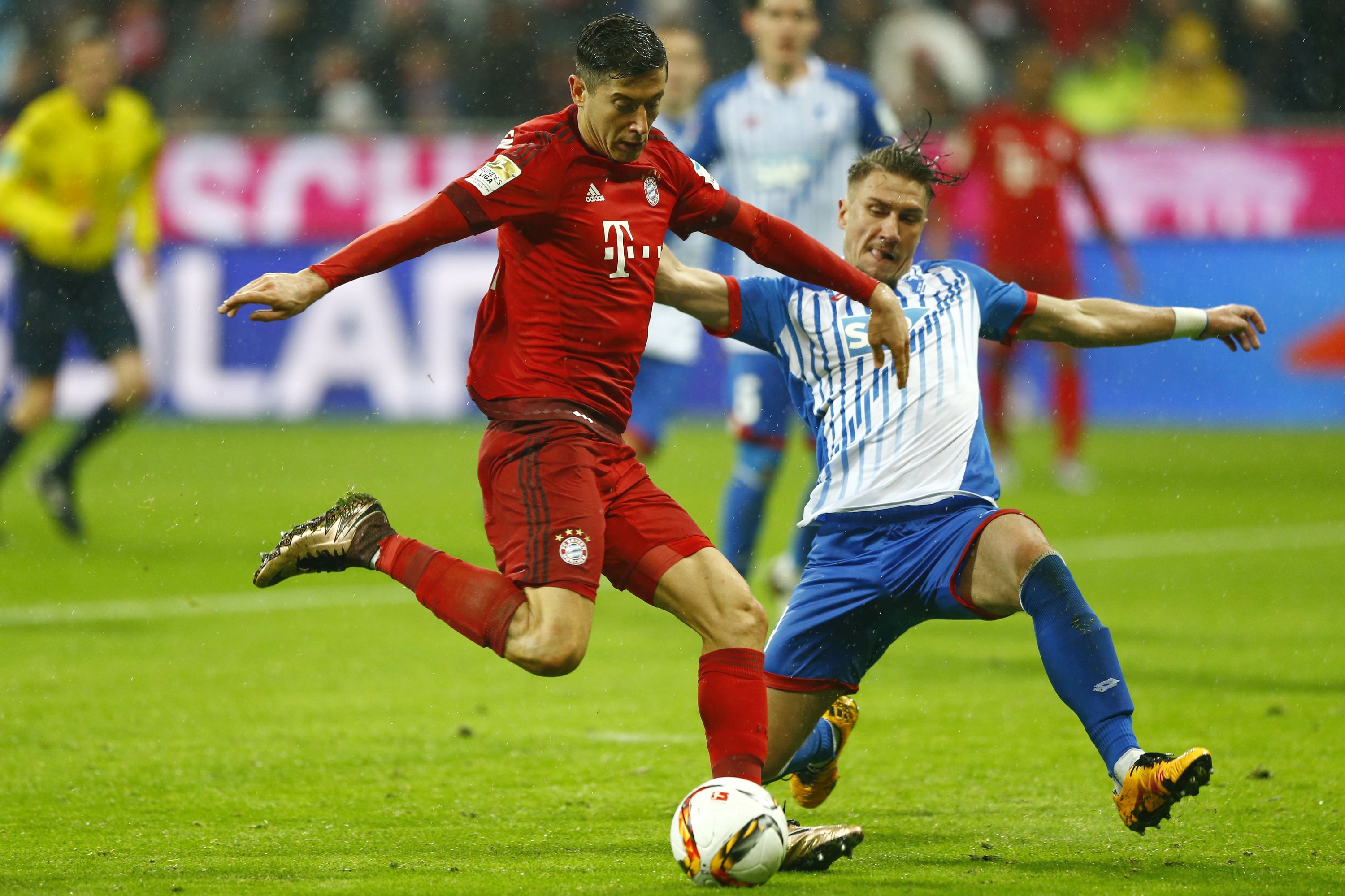 Lewandowski Gu a Al Bayern En Victoria 2 0 Ante Hoffenheim AP News