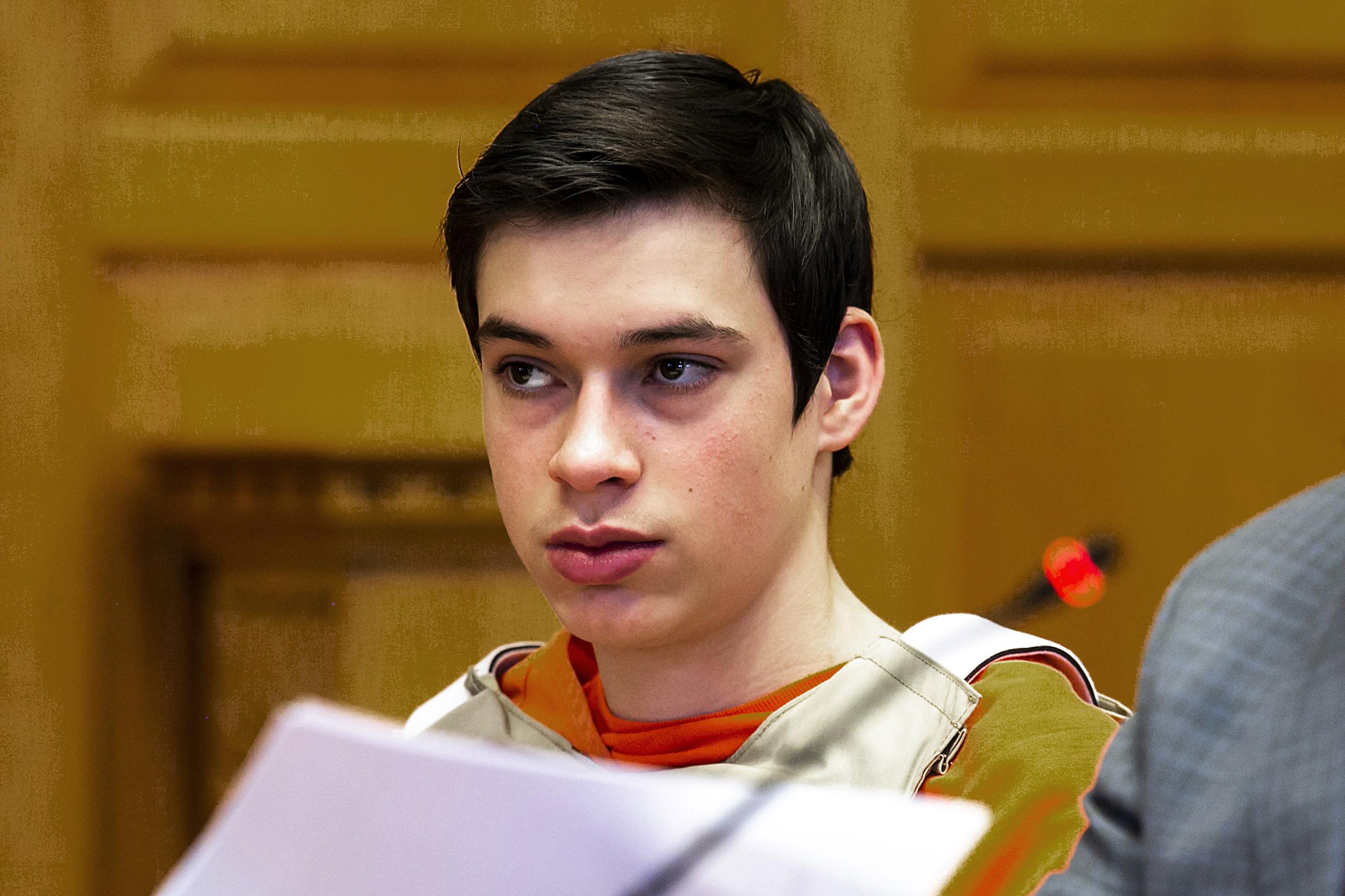 Trial set for Iowa teen accused of teacher's beating death | AP News