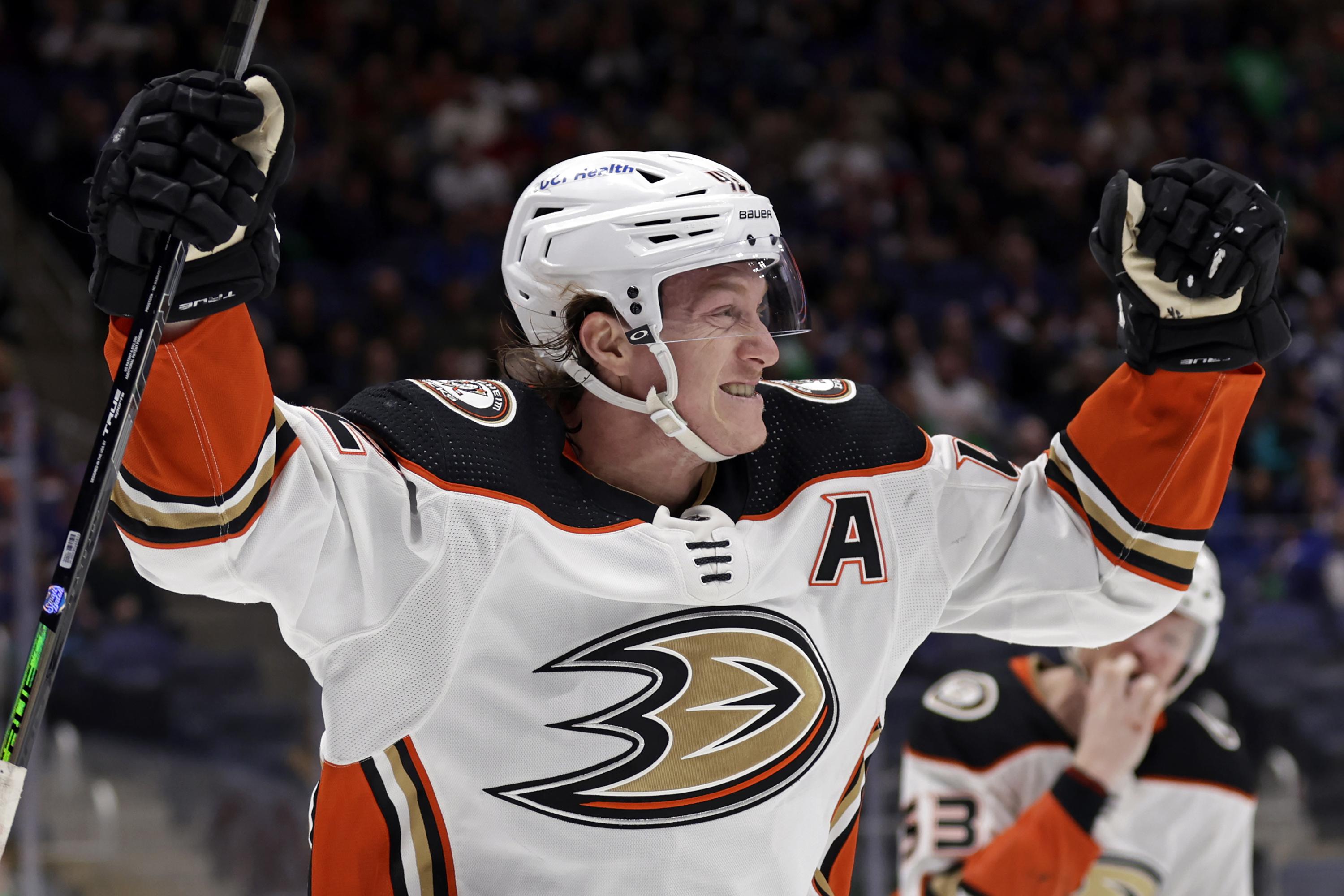 Ducks trade D Josh Manson to Colorado for prospect Helleson | AP News