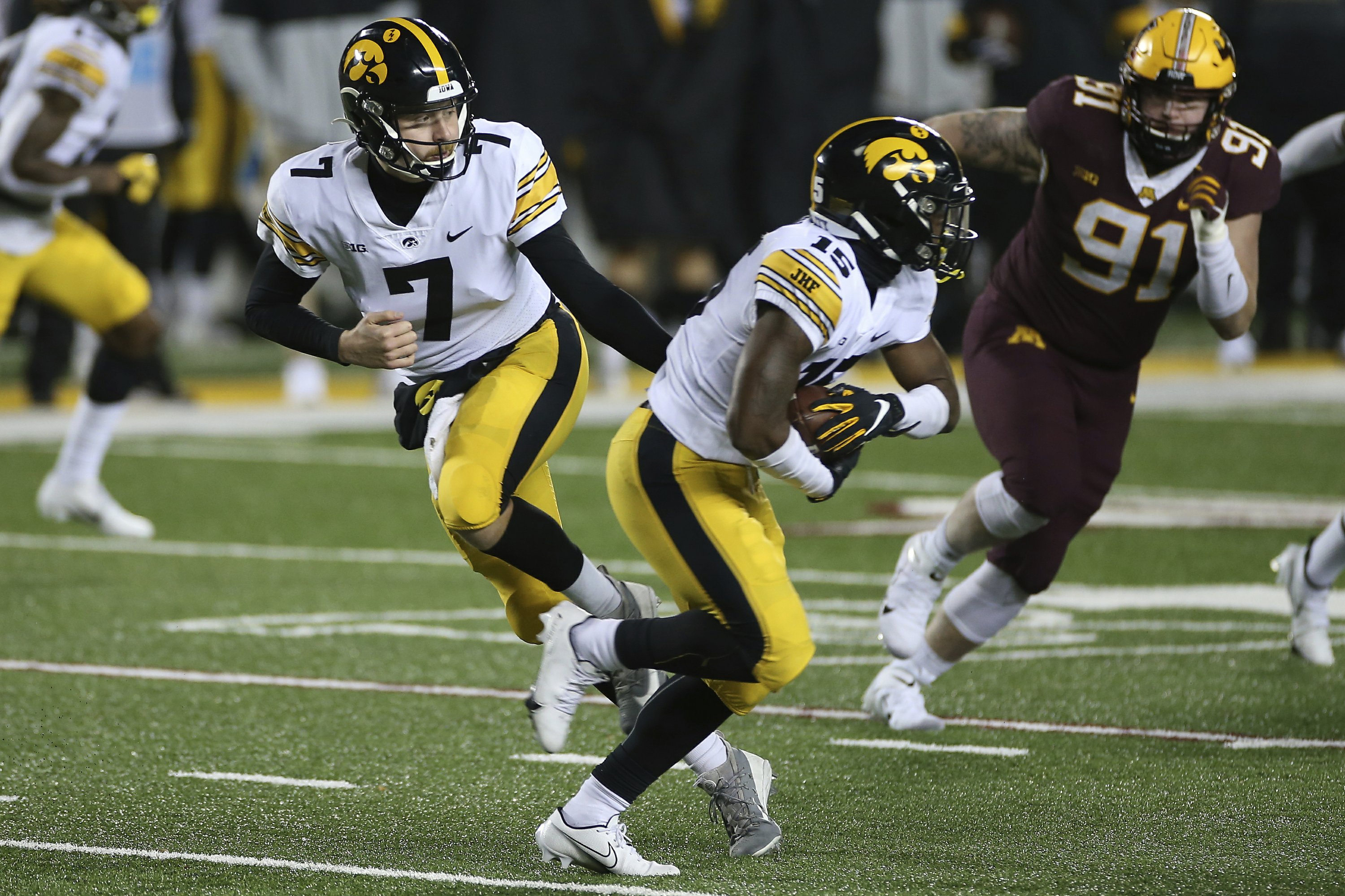 Hawkeyes ramp up run going into rivalry game with Huskers | AP News