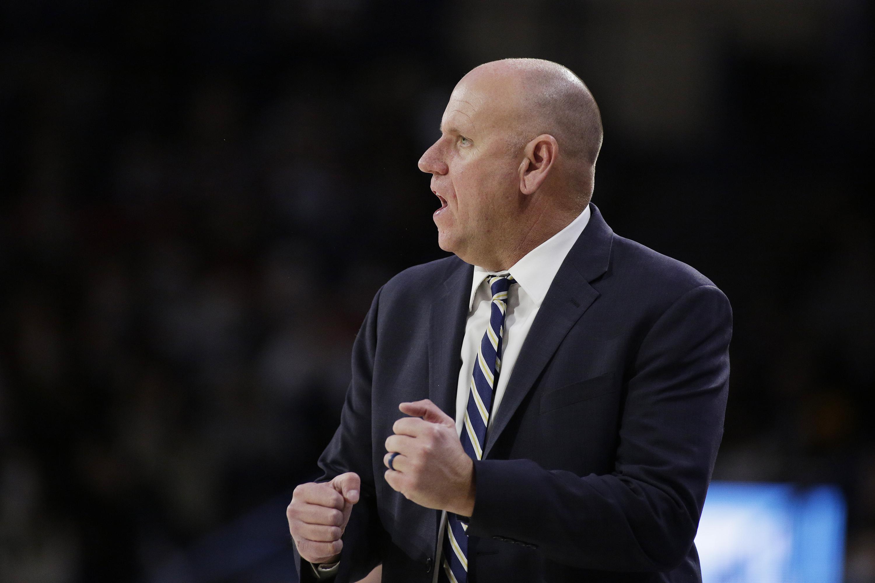 Northern Arizona's Burcar building toward a bigger future | AP News