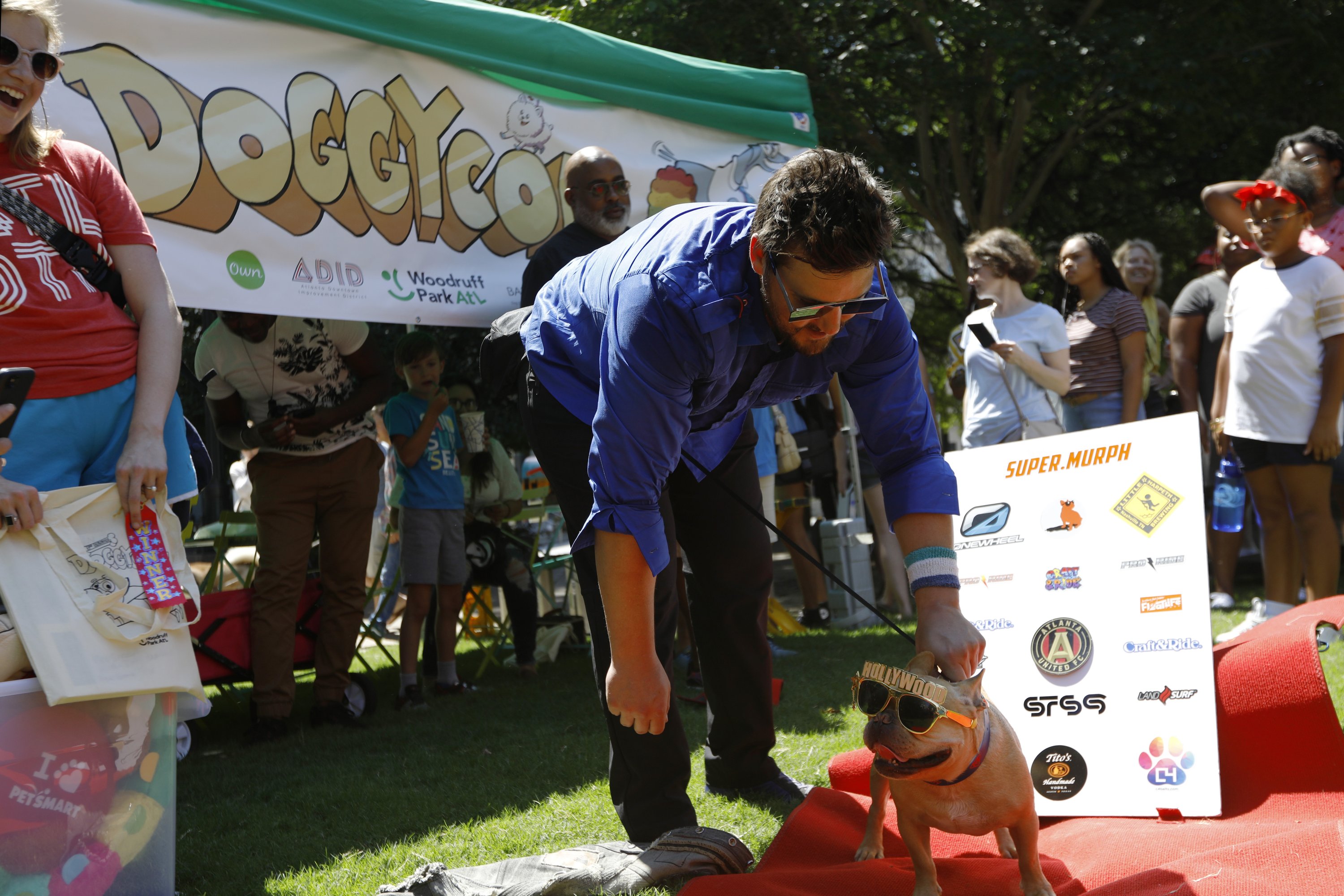 Doggy Con: a pop culture convention for furry fanatics | AP News