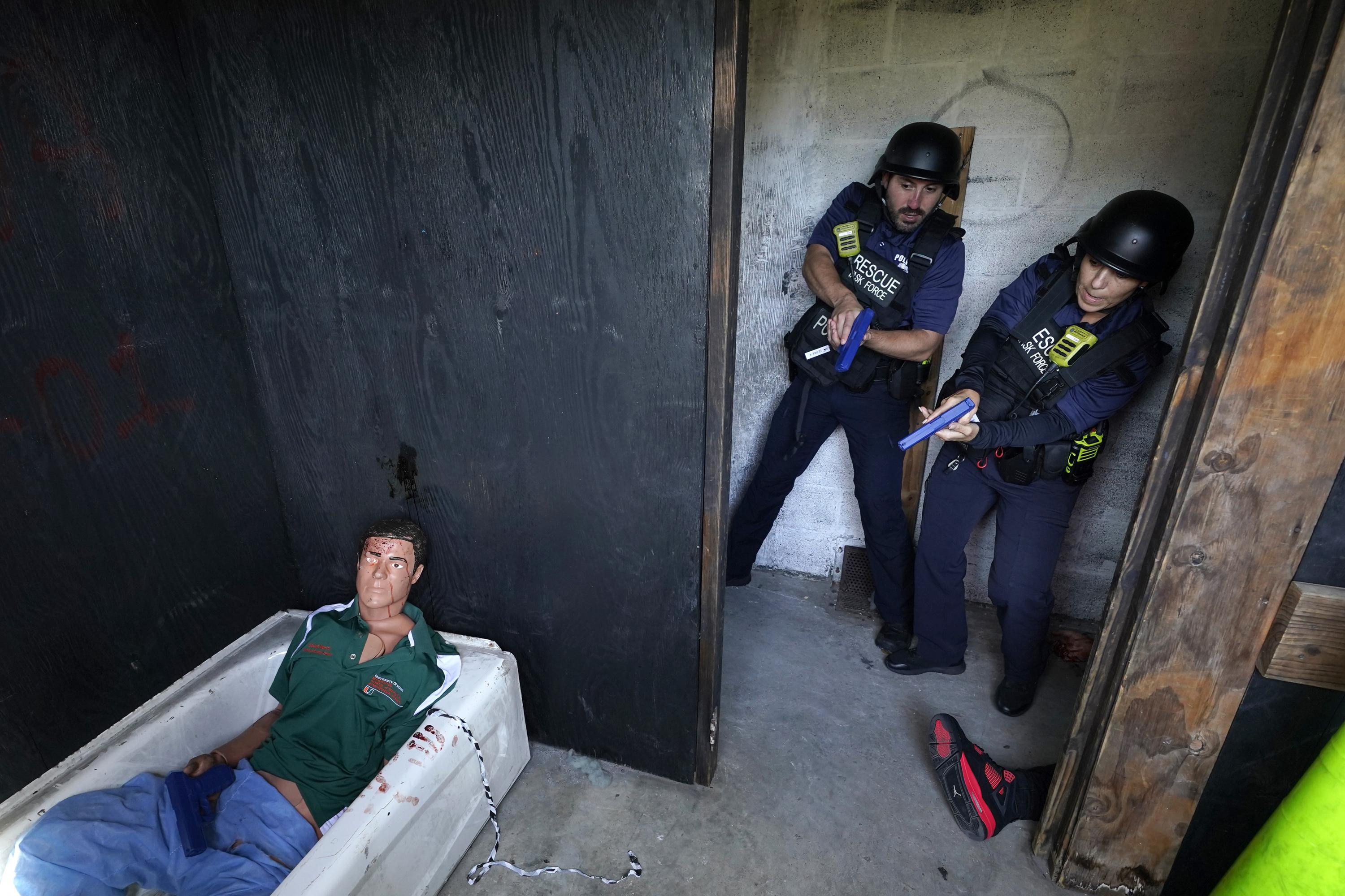 AP Week in Pictures: North America | AP News