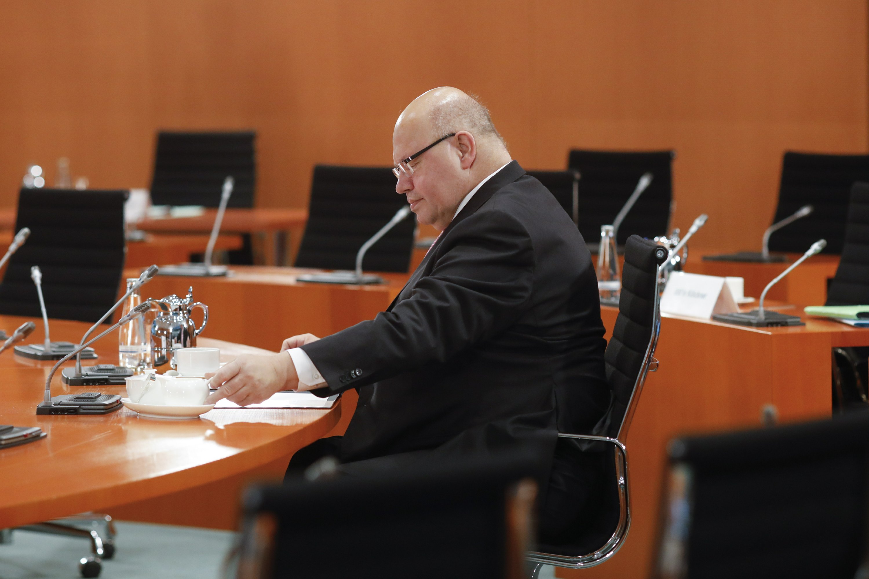 German Cabinet clears way for temporary sales tax cut | AP News