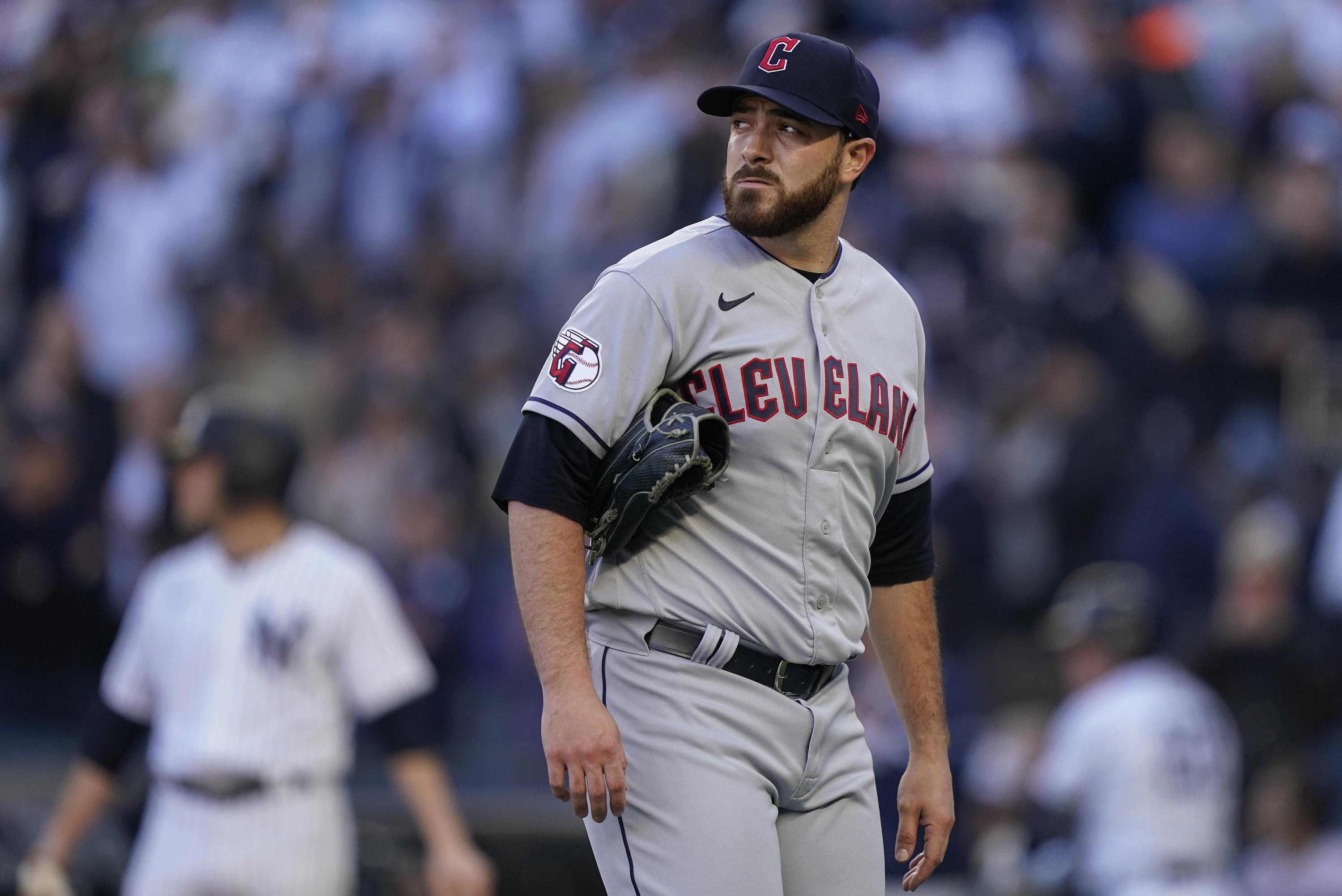 Civale flaquea al inicio; continúa sequía en Cleveland | AP News