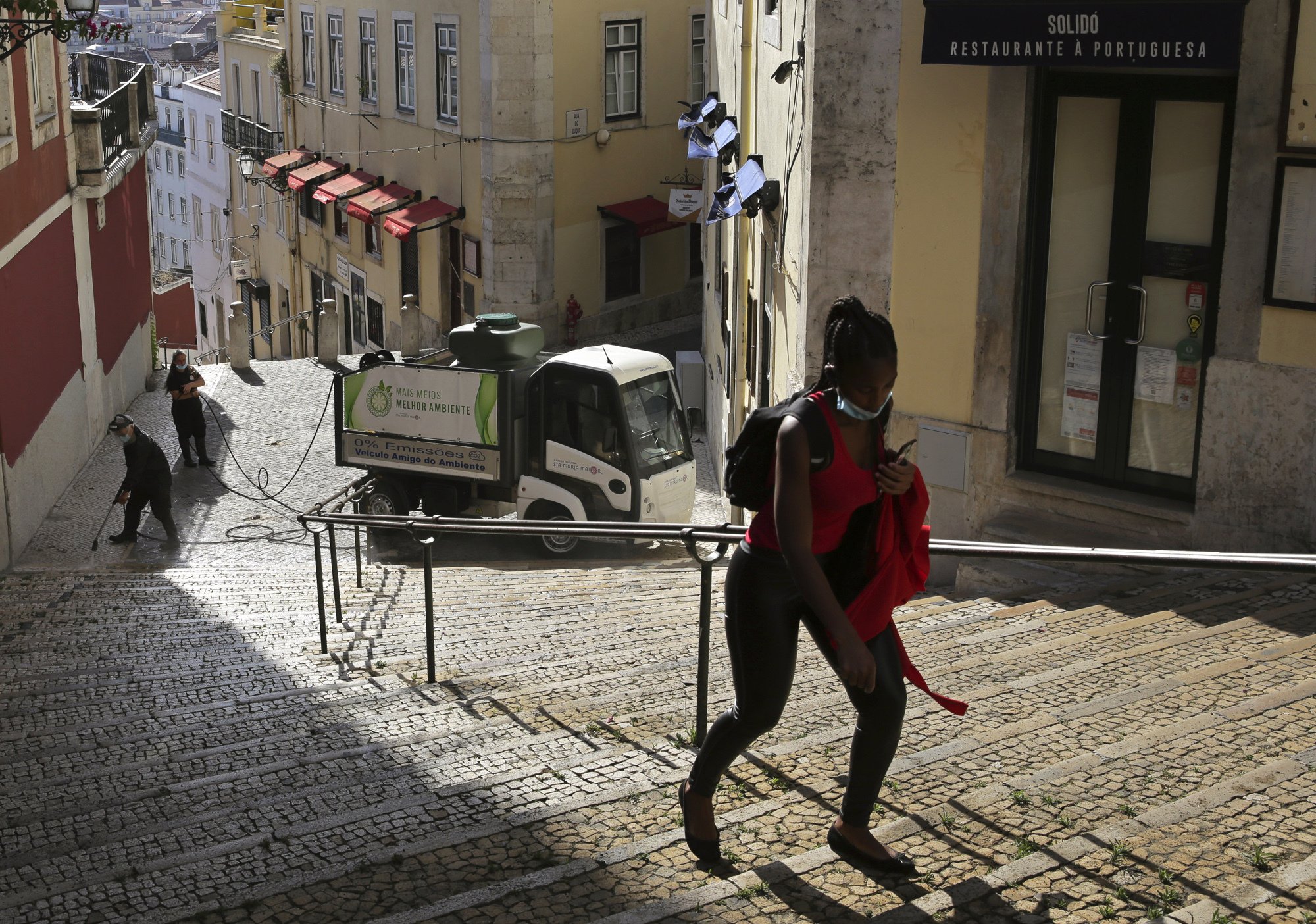 Senior European official challenges Portugal over racism | AP News