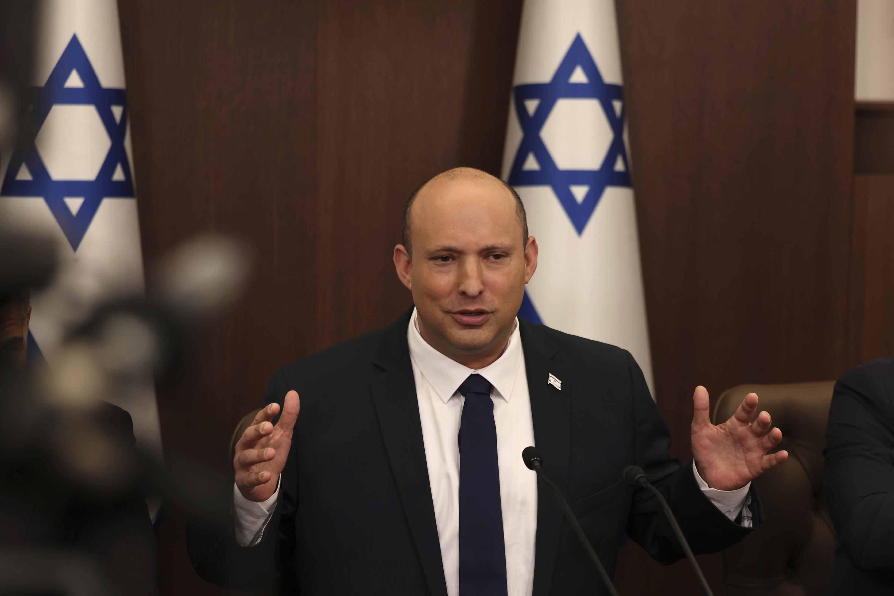 Israel says Putin apologized over his FM's Holocaust remarks | AP News