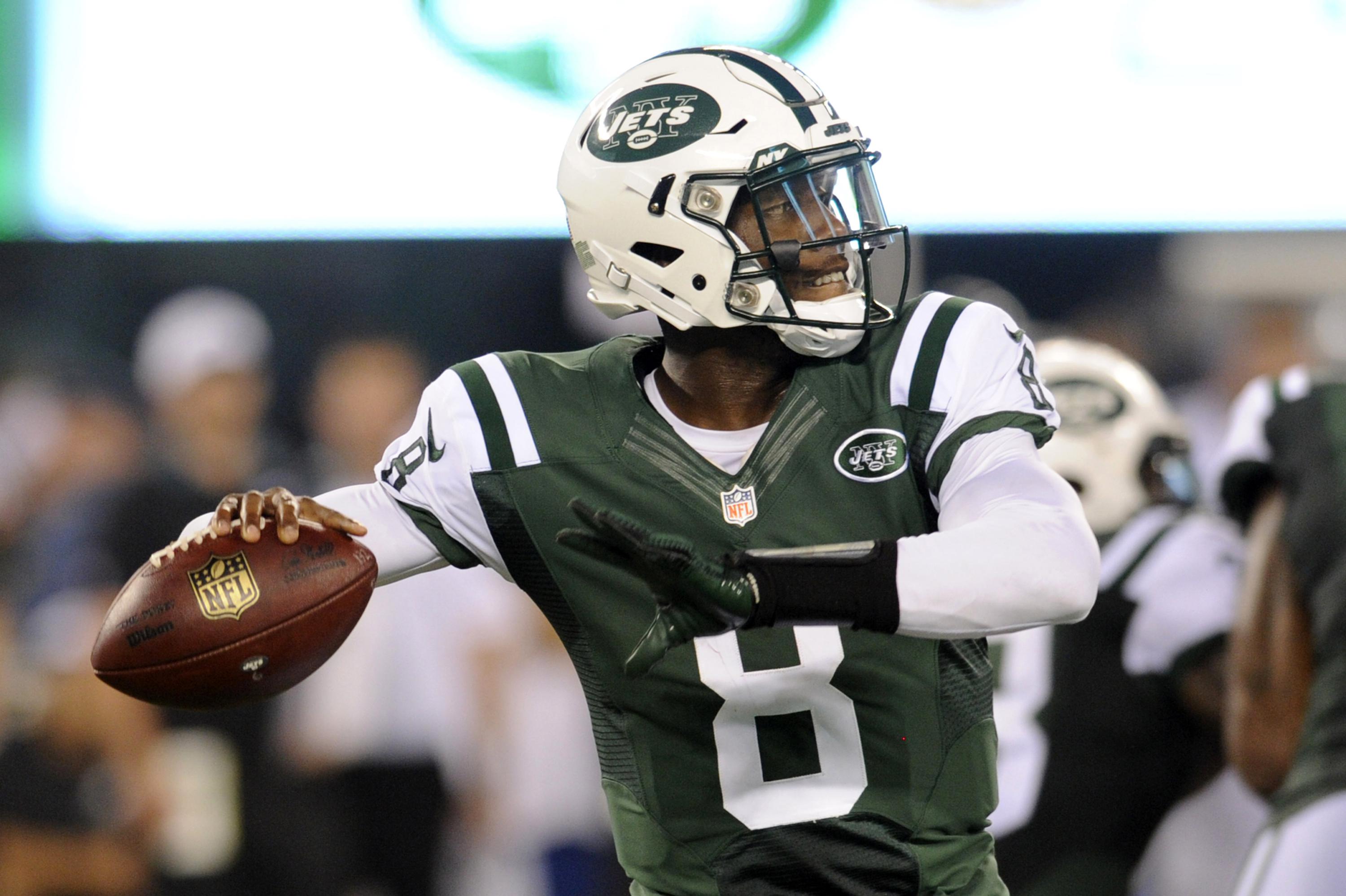Jets sign QB Josh Johnson to give them experienced backup | AP News