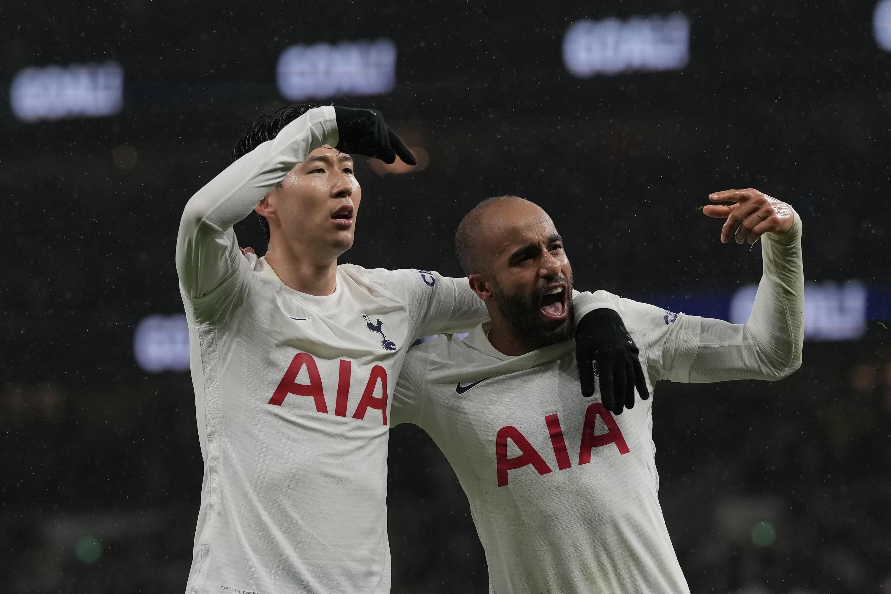 Tottenham quiere dejar de ser asociado con término ofensivo | AP News