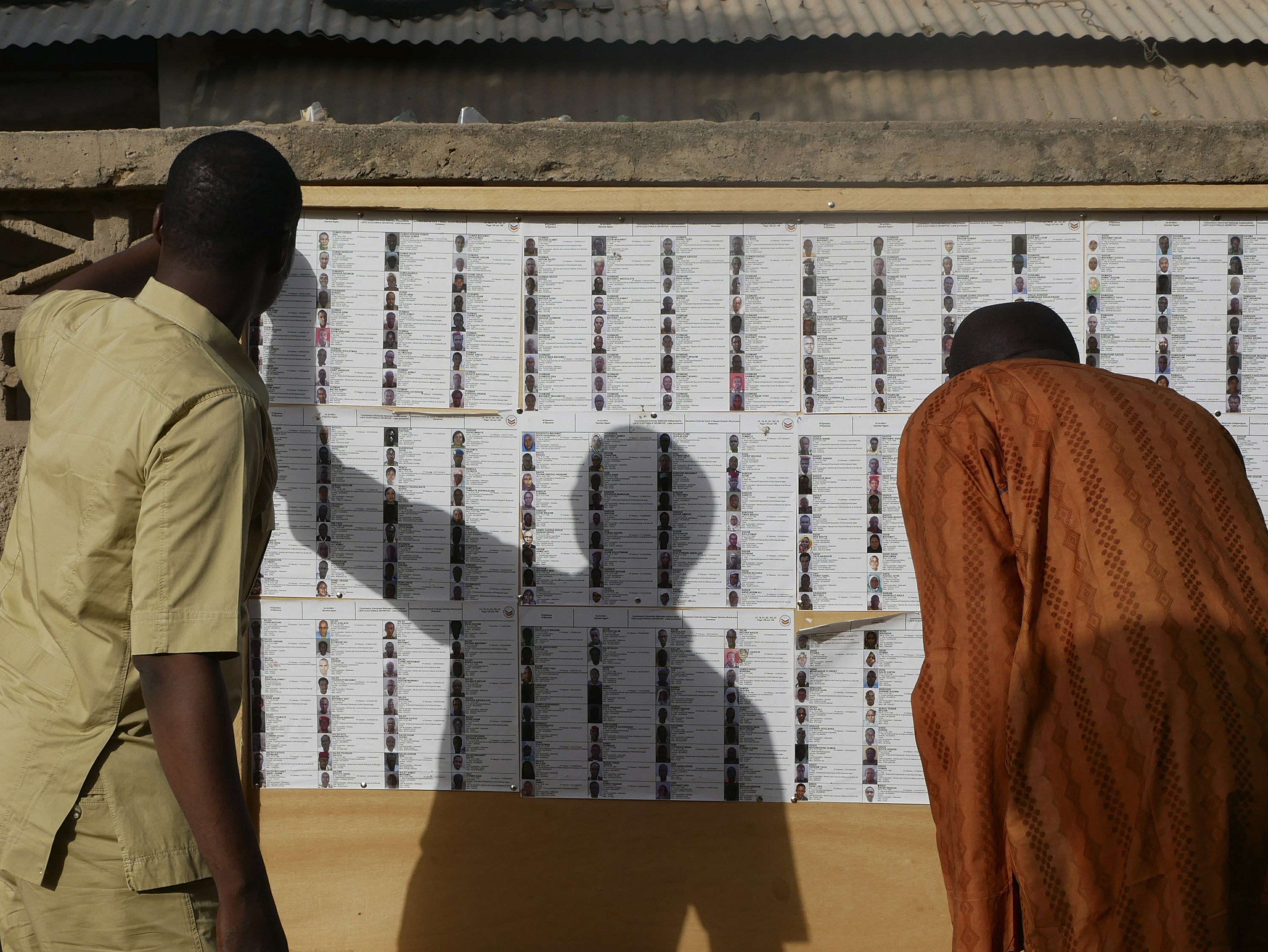 Chadians vote as Deby seeks to extend 3-decade presidency | AP News