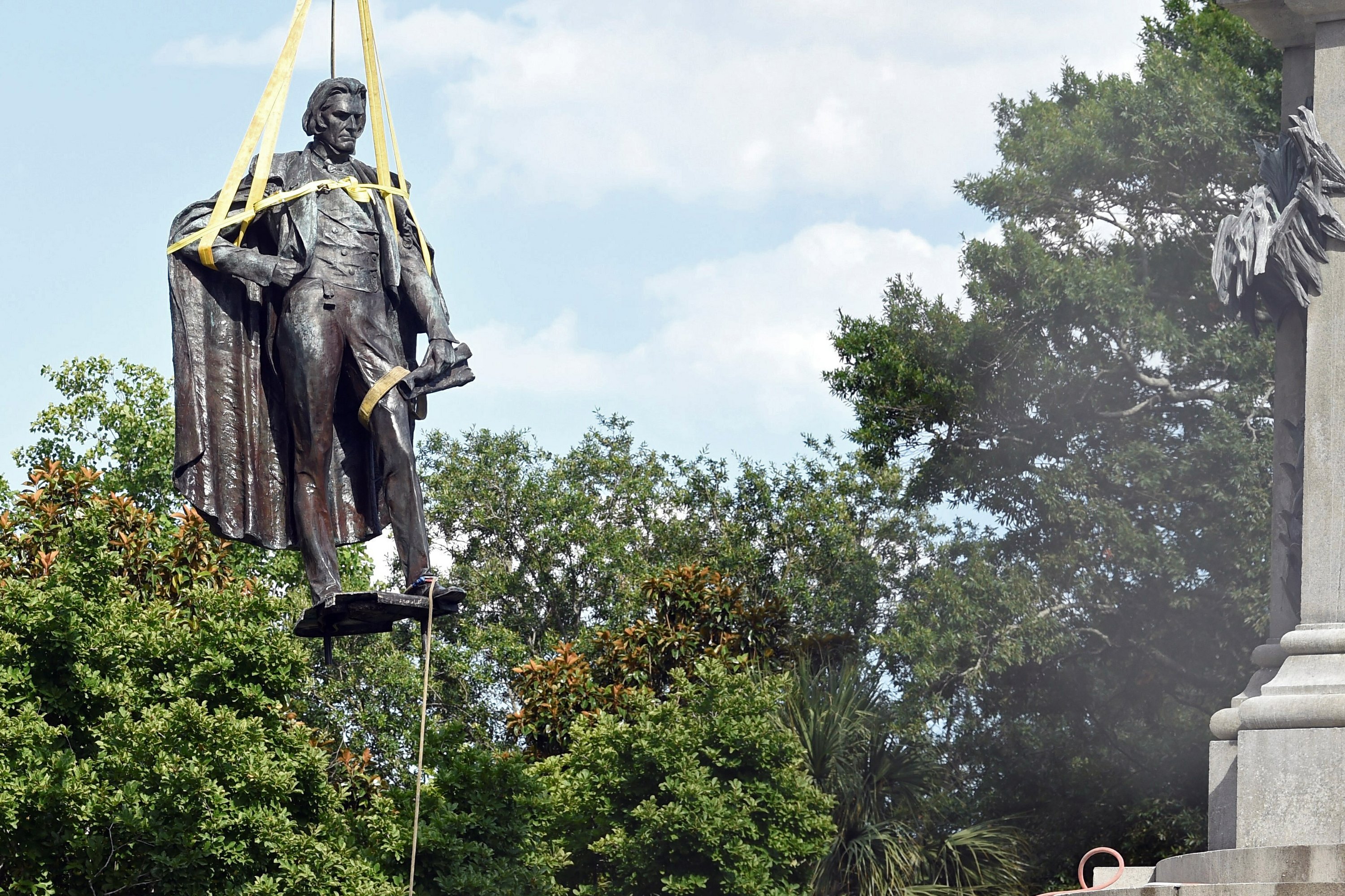 Slavery advocate's statue removed in South Carolina | AP News