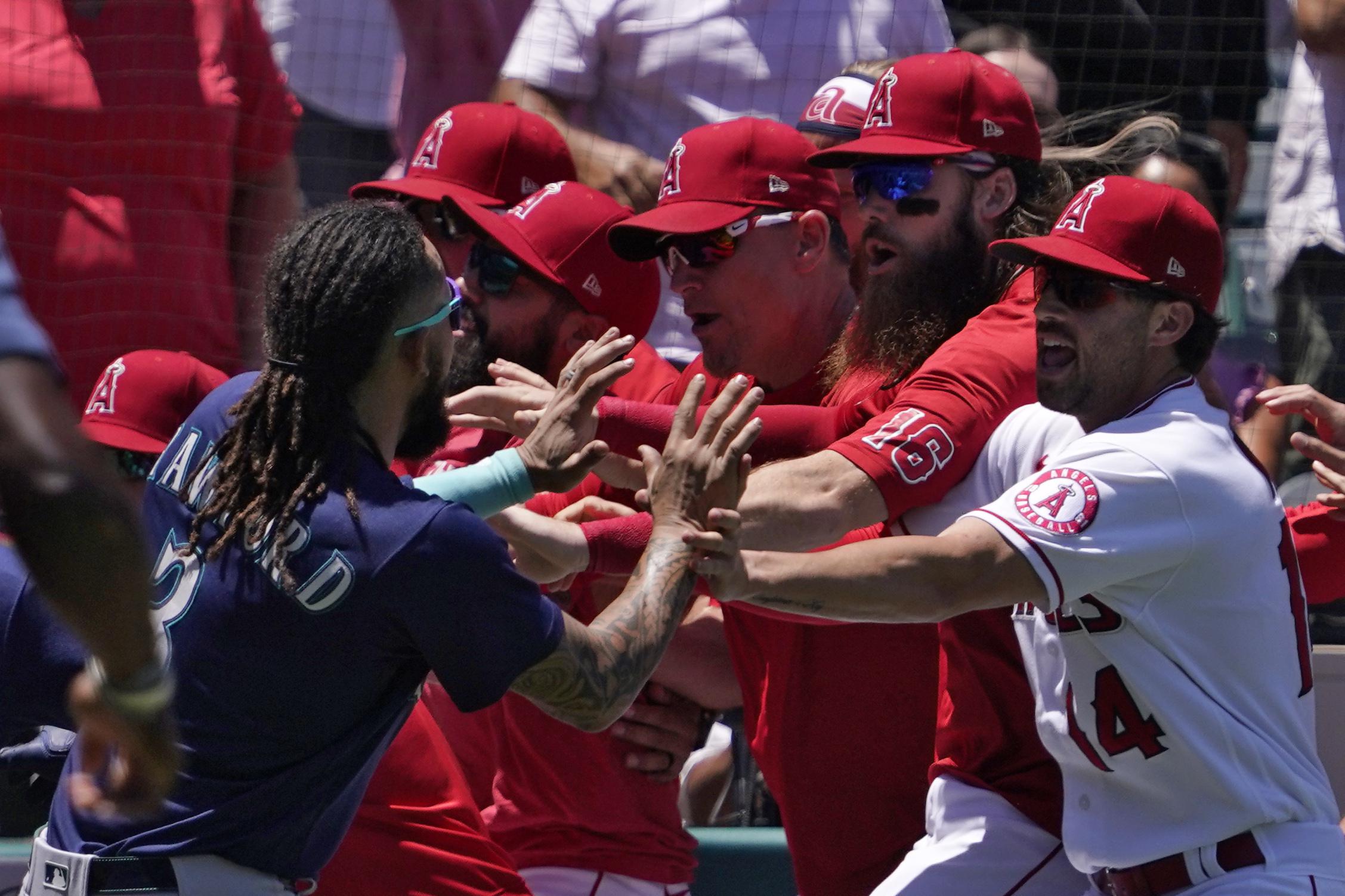 Melee mayhem: Big brawl, 8 ejected, Angels top Mariners 2-1 | AP News