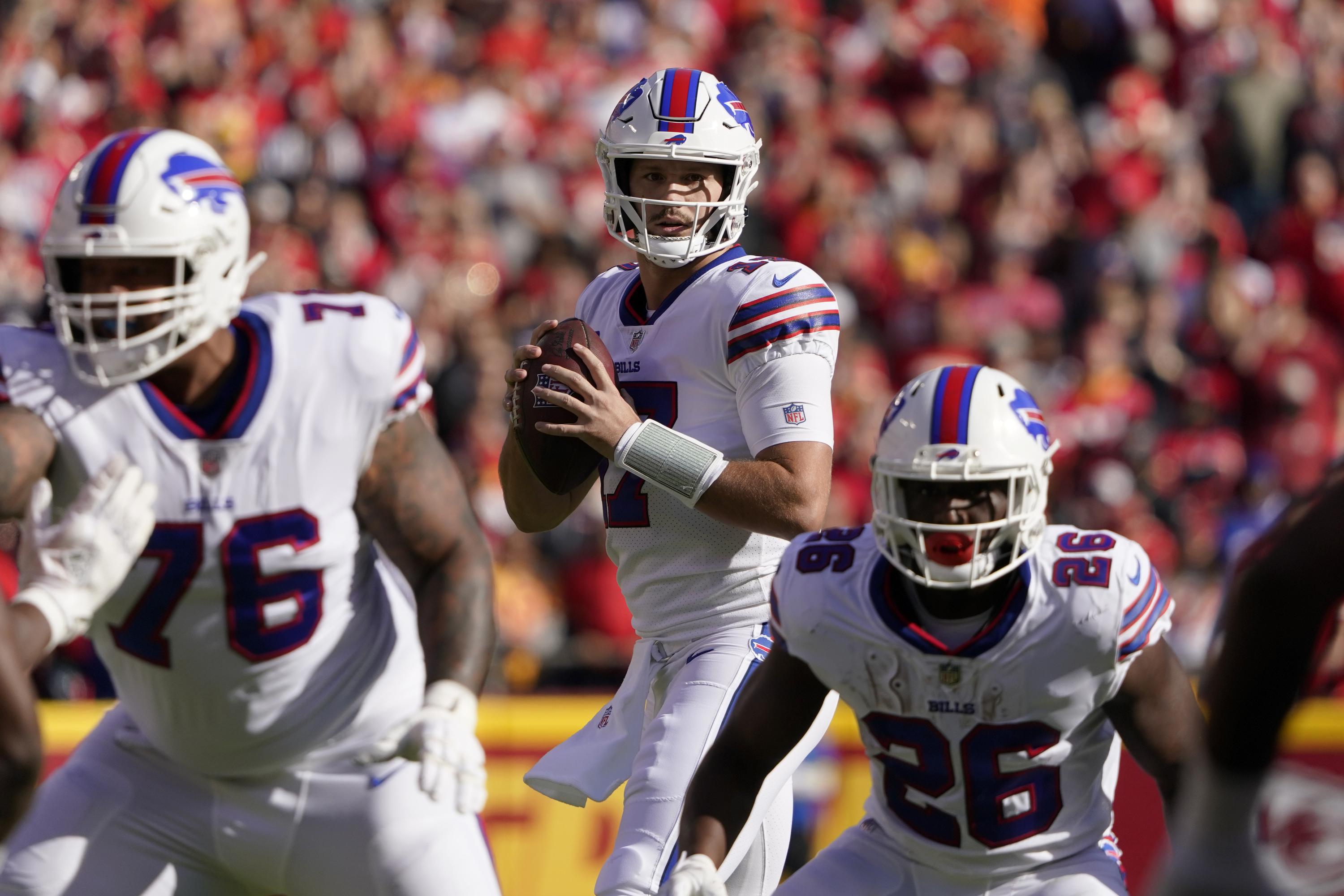 Bills buscan ratificar su buen momento y hundir a Packers | AP News