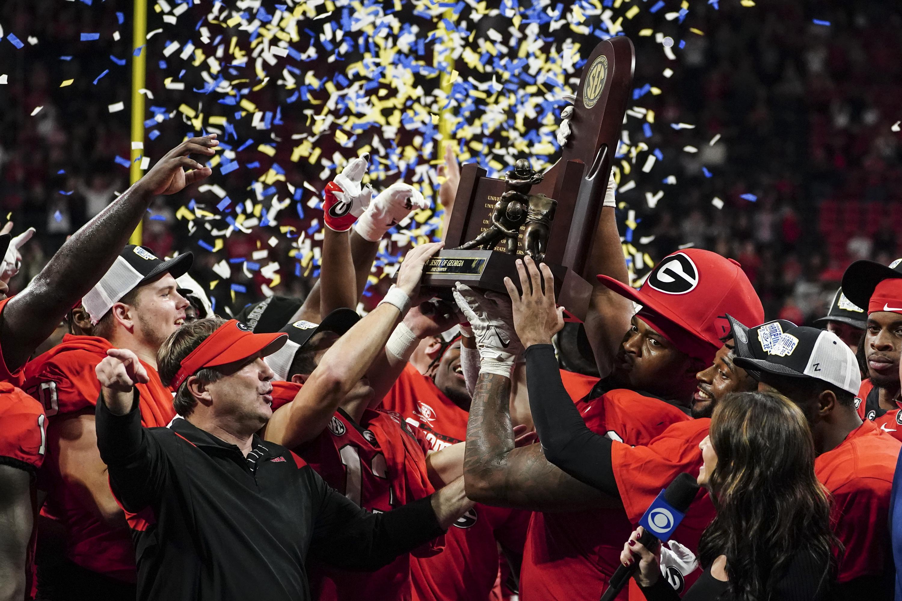 No. 1 Georgia faces No. 4 Ohio State in Peach Bowl semifinal | AP News