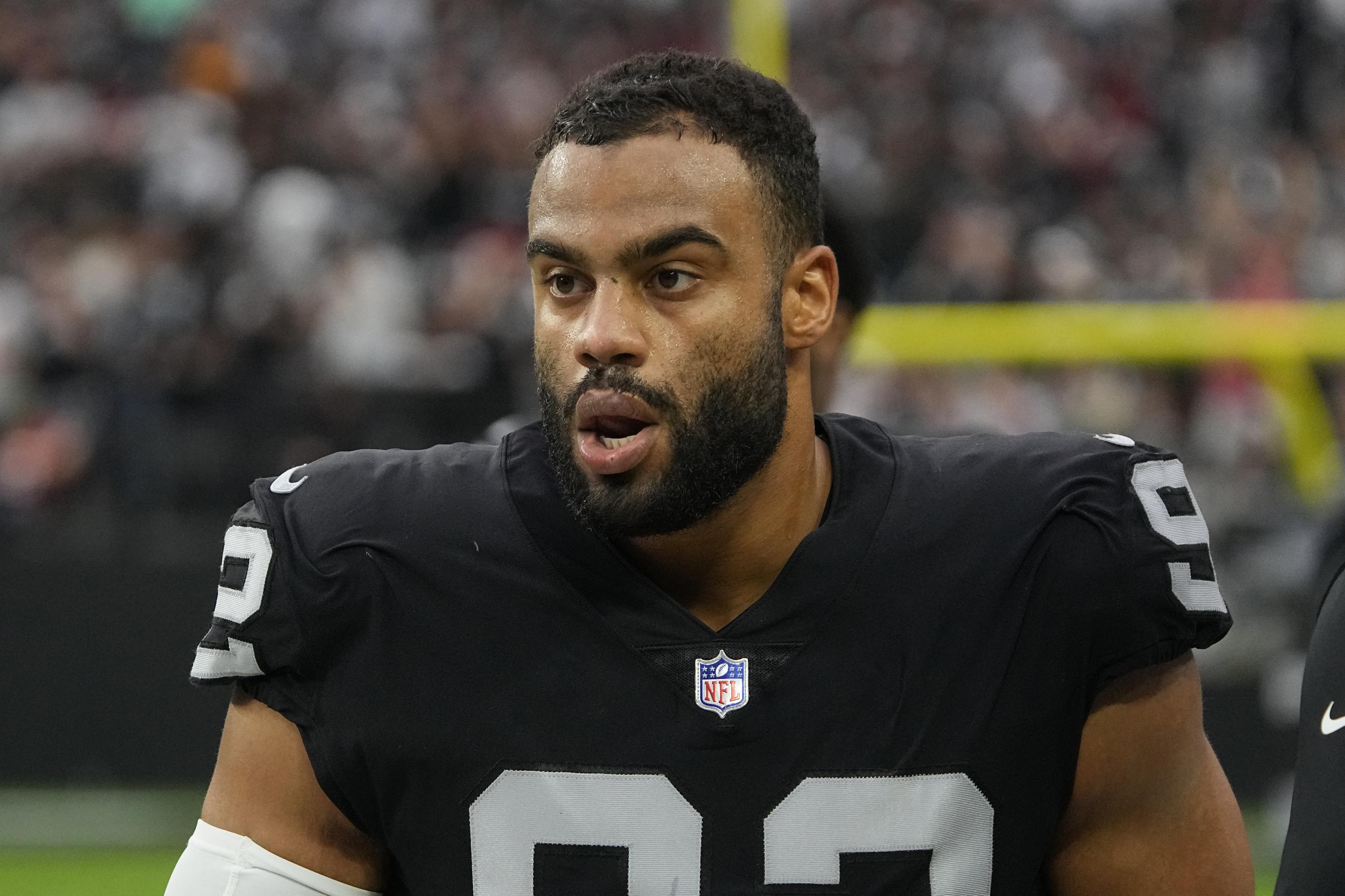 Solomon Thomas 'excited to go dominate' after joining Jets | AP News