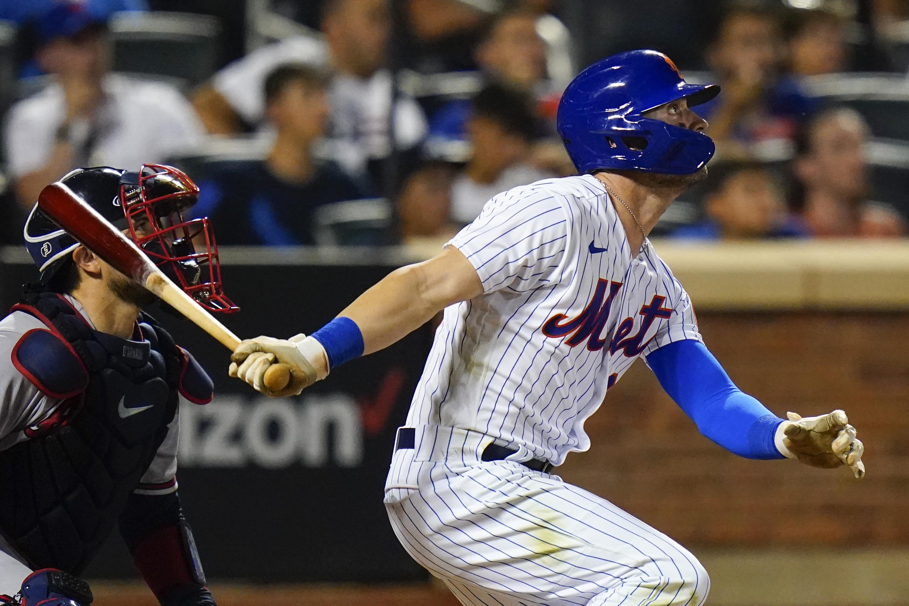 Naquin debuta con 2 jonrones; Mets vencen a Bravos | AP News