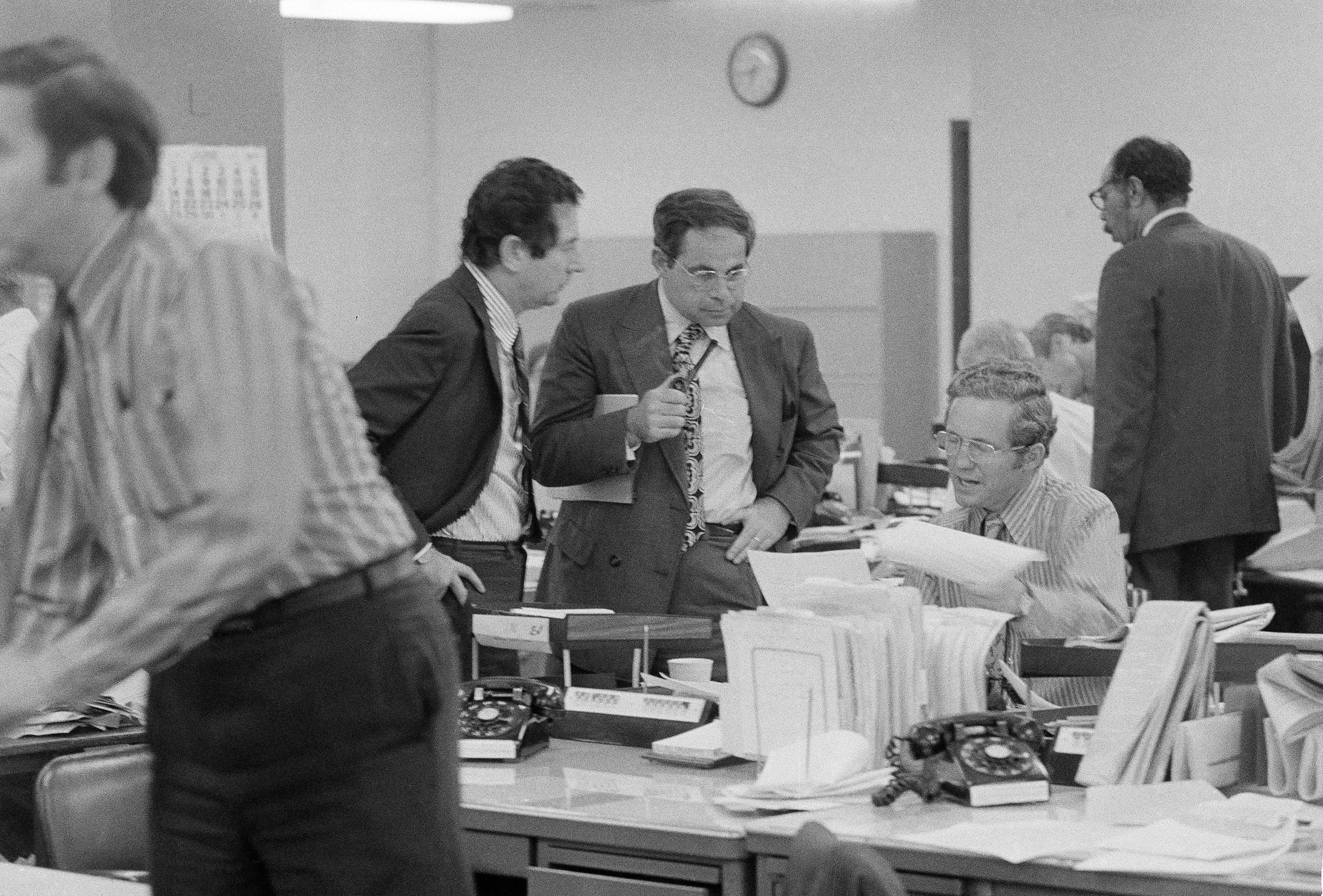 Fred Graham, pioneering legal affairs journalist, dies at 88 | AP News