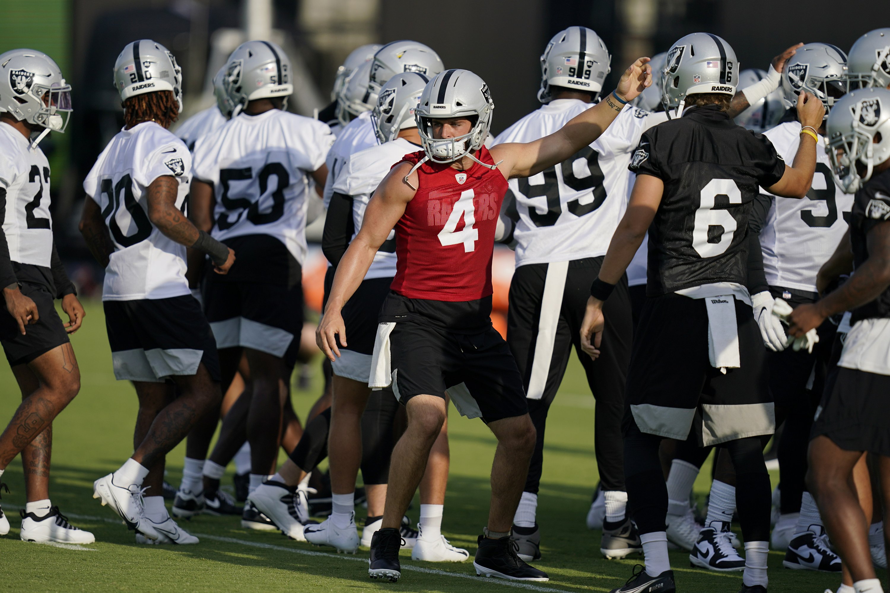 Raiders hope offseason changes lead to stingier defense | AP News