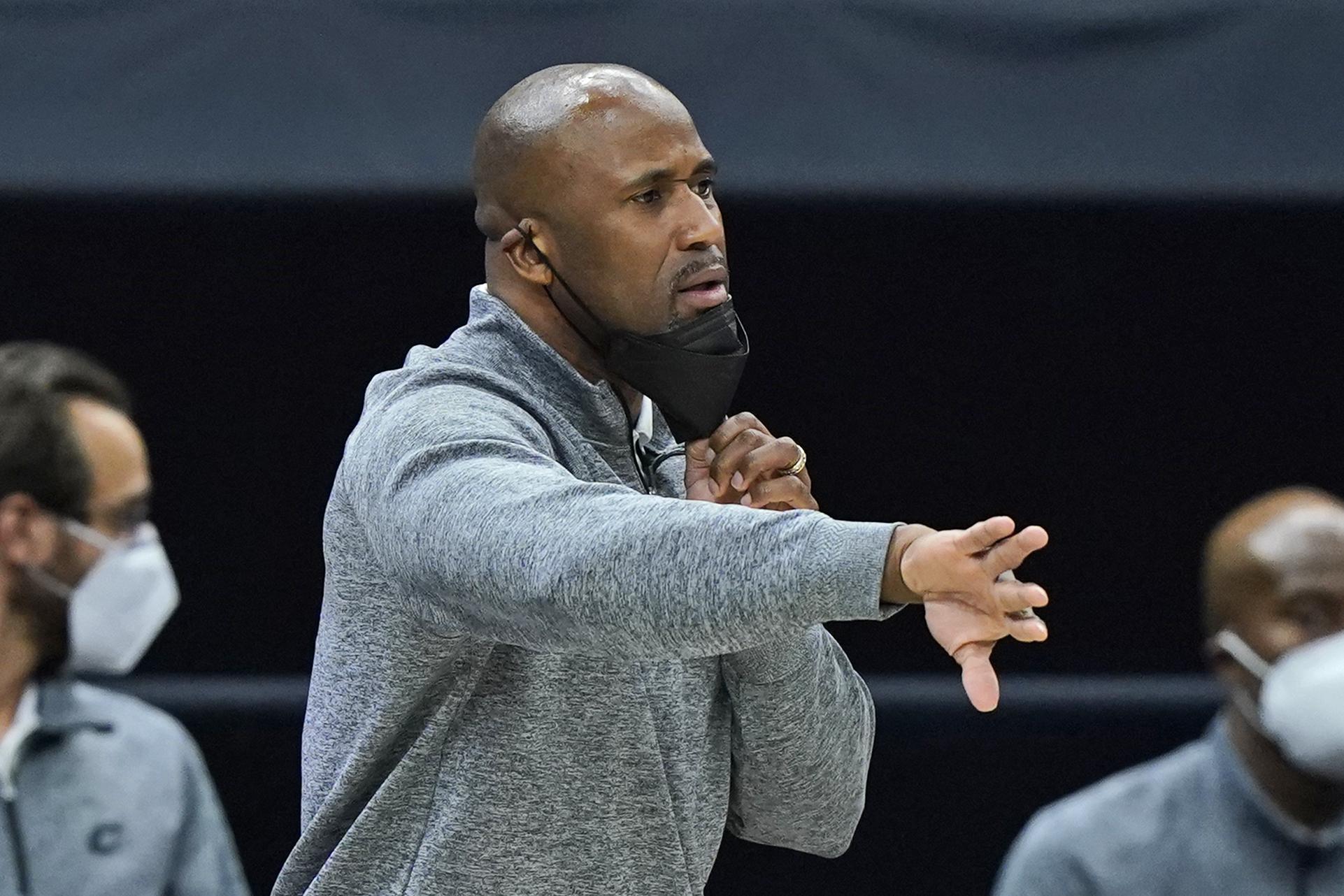 Cavaliers promote assistant Buckner to associate head coach | AP News