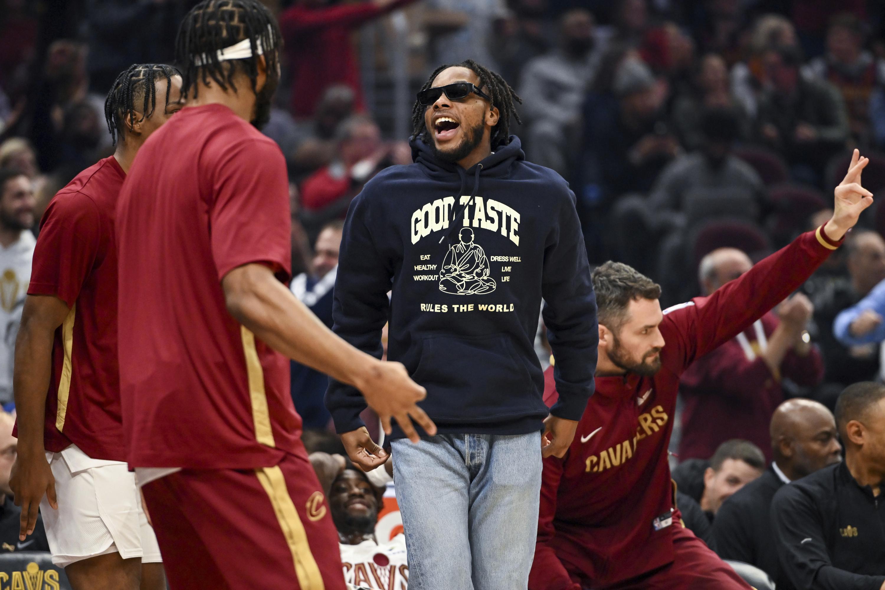 Cavs guard Garland practices for first time since eye injury | AP News