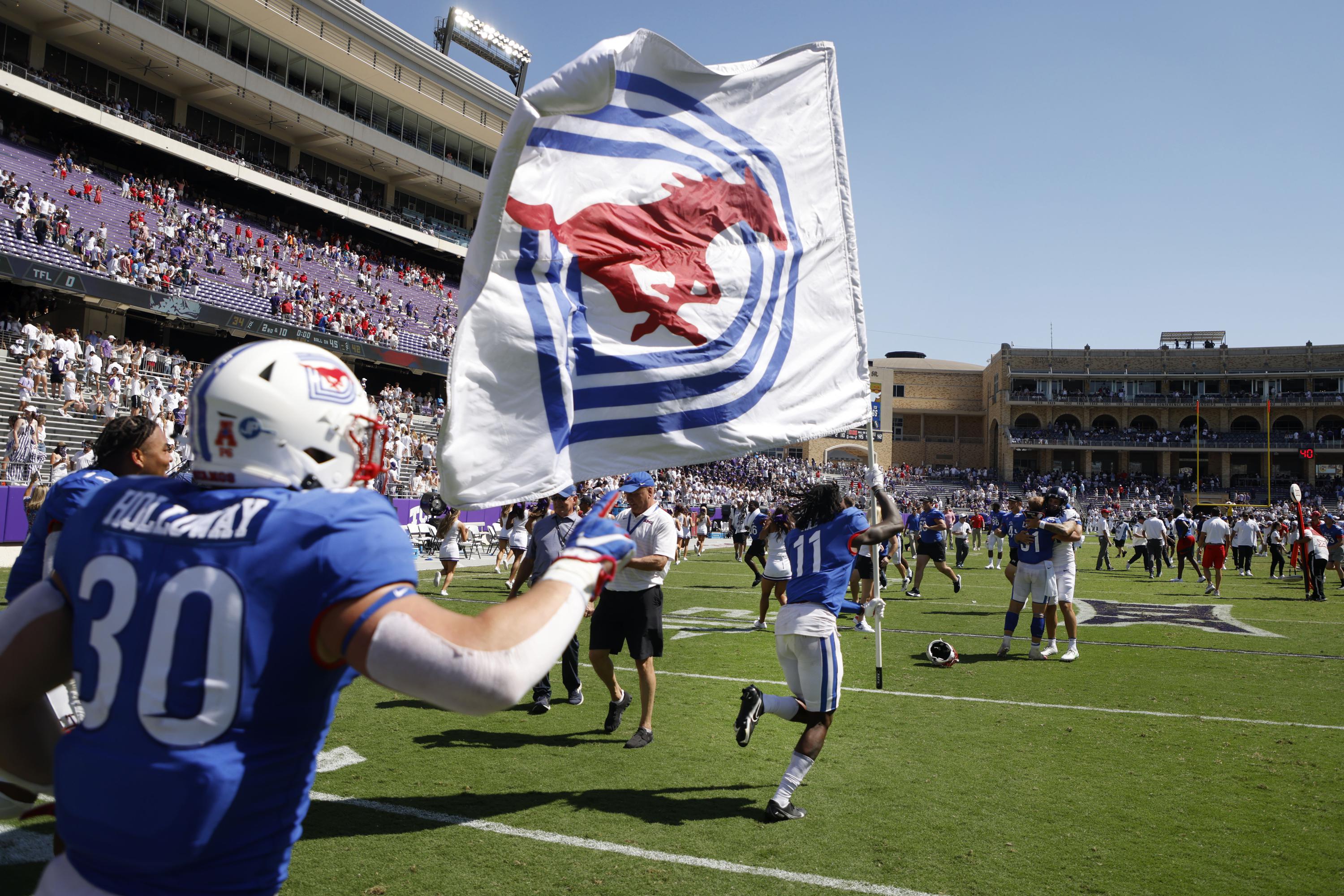 SMU tops TCU 42-34 in 100th meeting of Dallas-area rivals | AP News