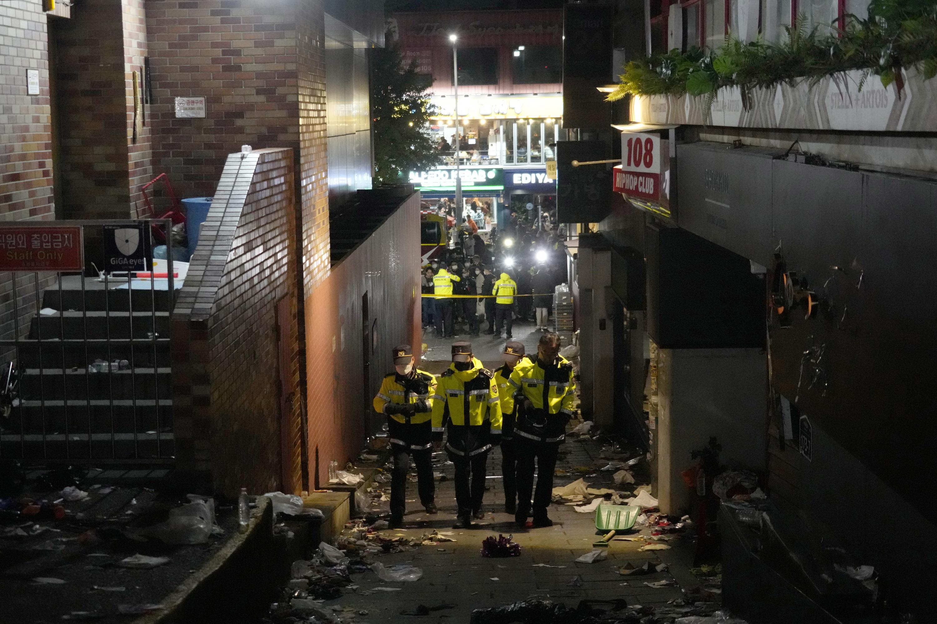 Witness recalls harrowing moment of Seoul crowd surge | AP News Witness recalls harrowing moment of Seoul crowd surge | AP News