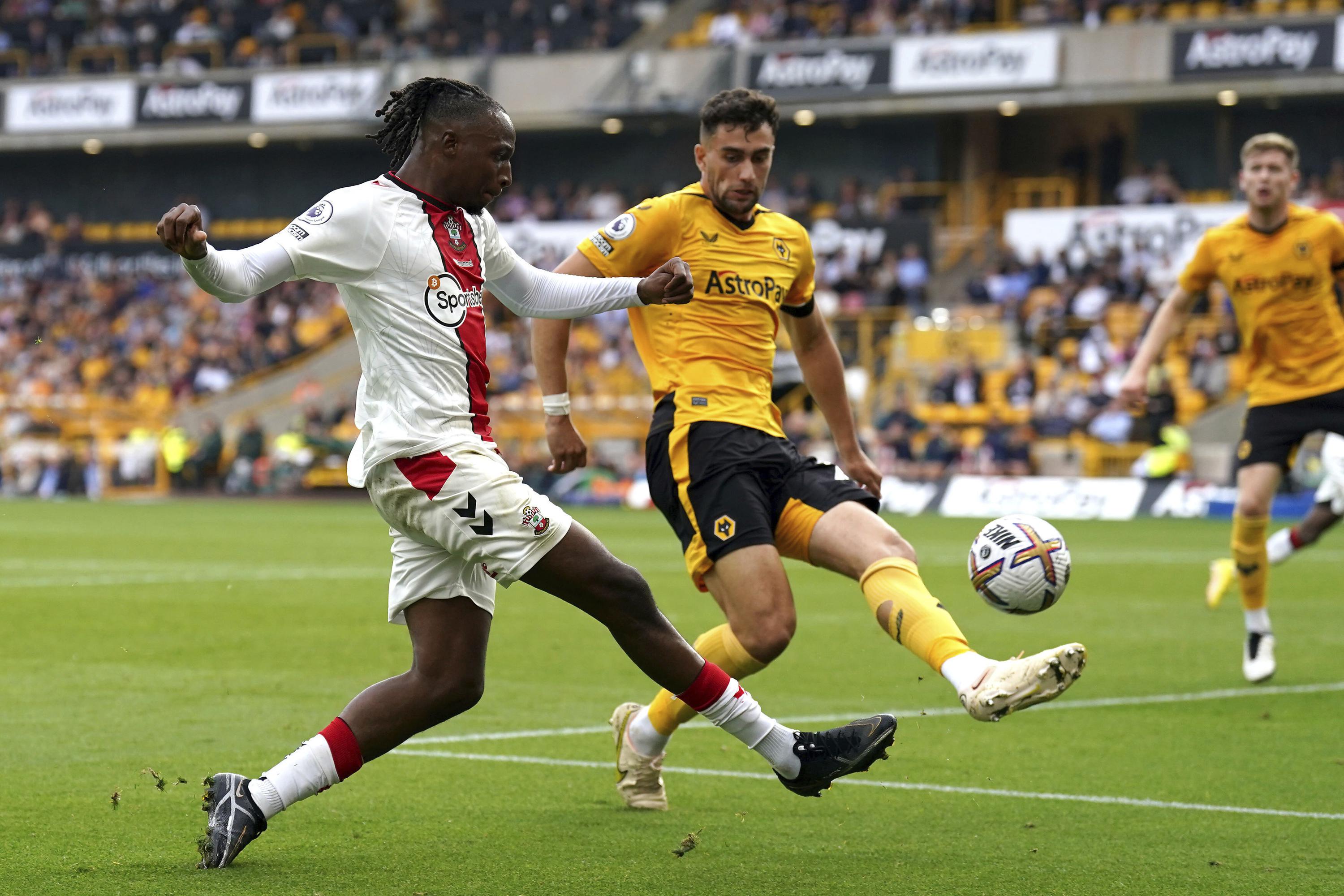 MATCHDAY: Premier League resumes; Lecce visits Salernitana | AP News