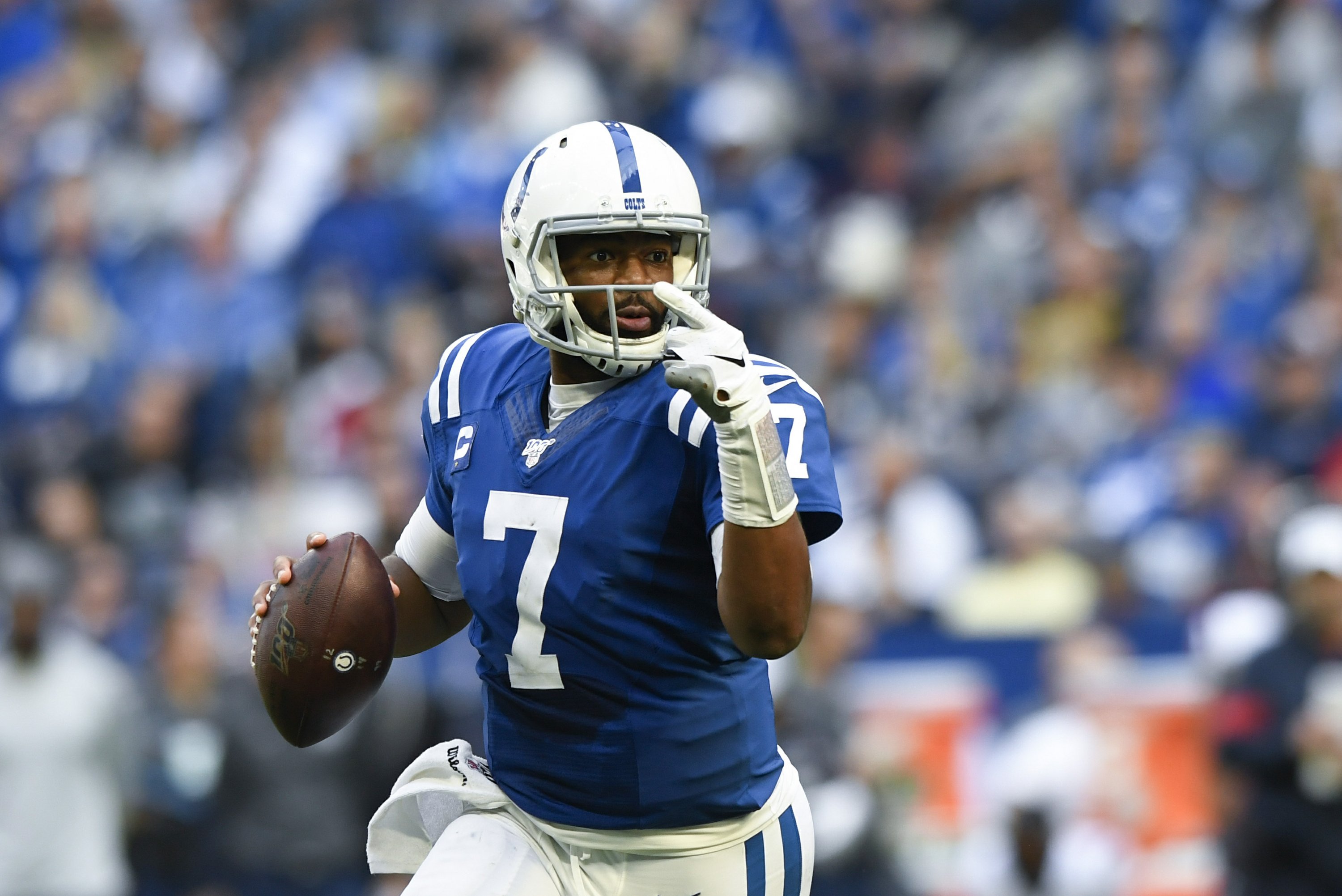 Colts lideran división, tras imponerse a Texans | AP News