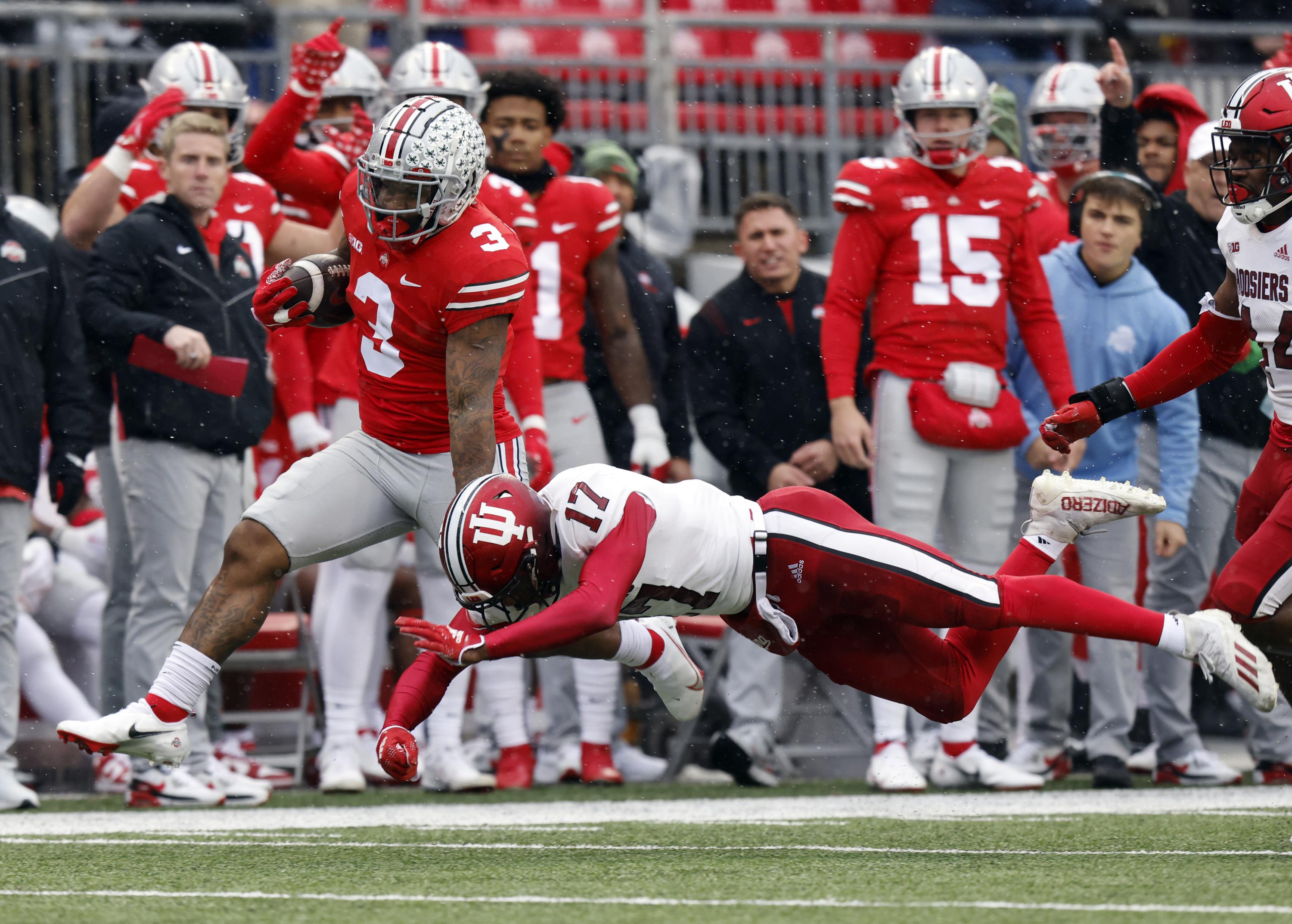 Ohio St RB Miyan Williams carted off with right leg injury | AP News