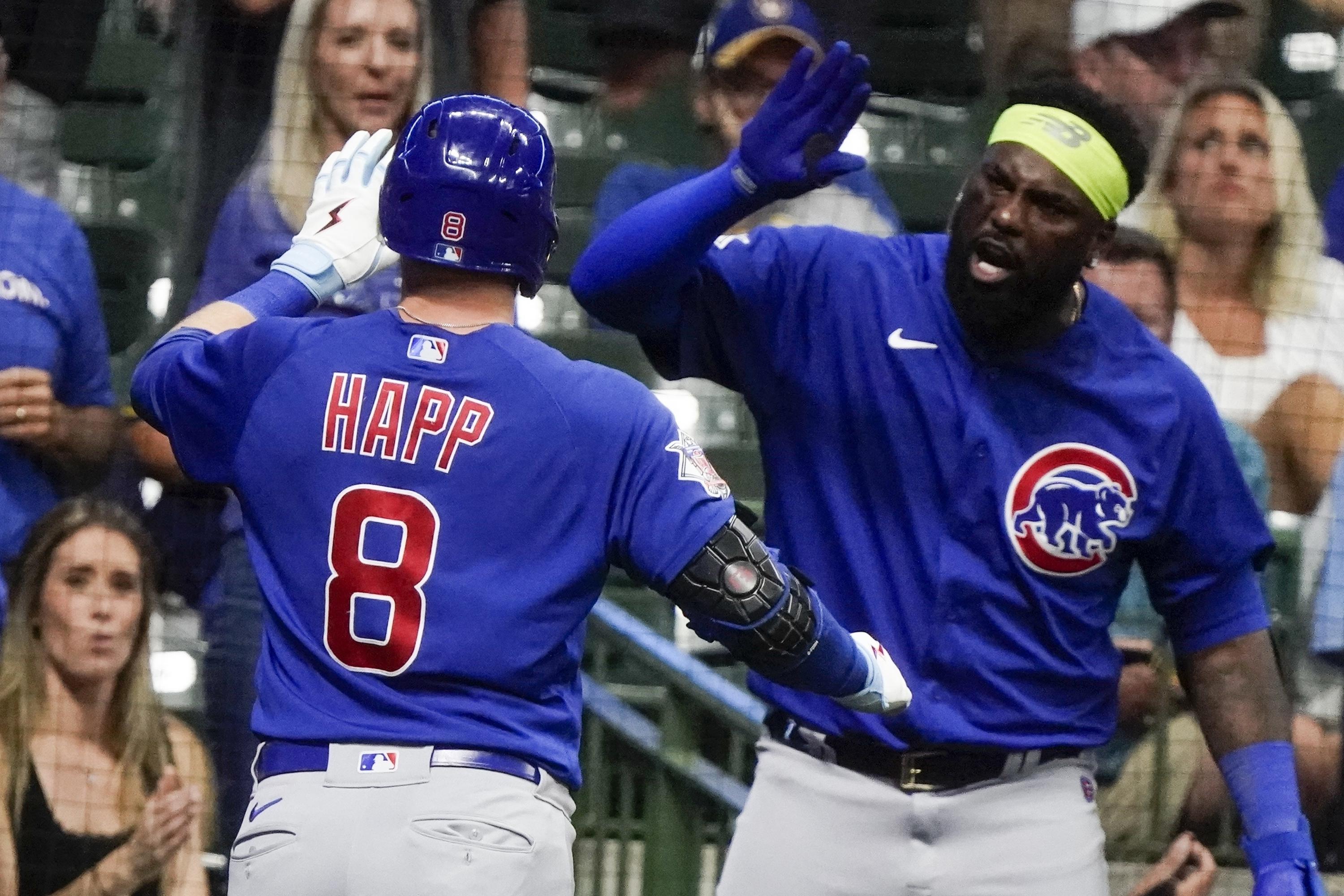 Jonrón de Happ ayuda en triunfo de Cachorros en la 10ma | AP News