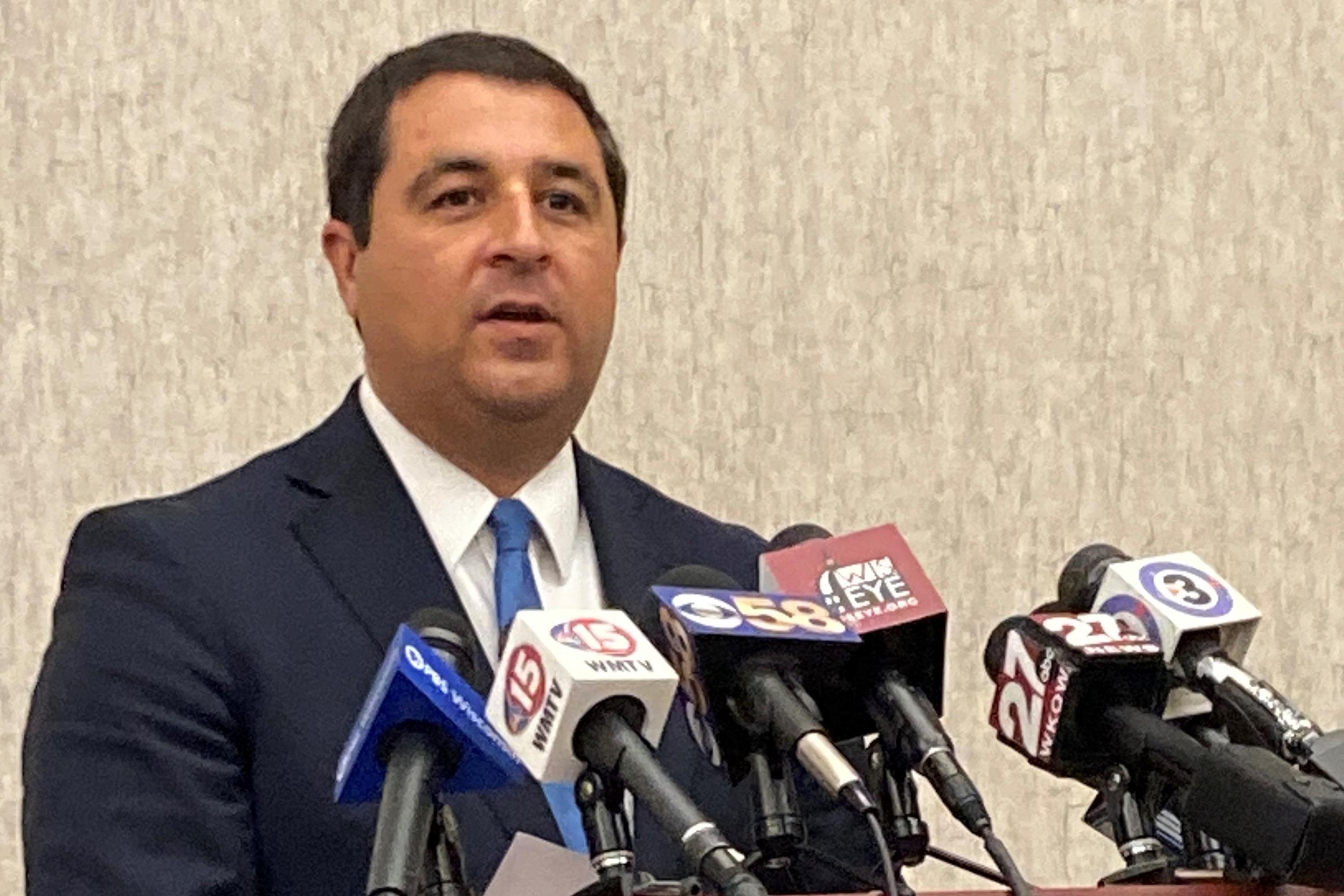 Wisconsin crime labs' turnaround times slowed last year | AP News